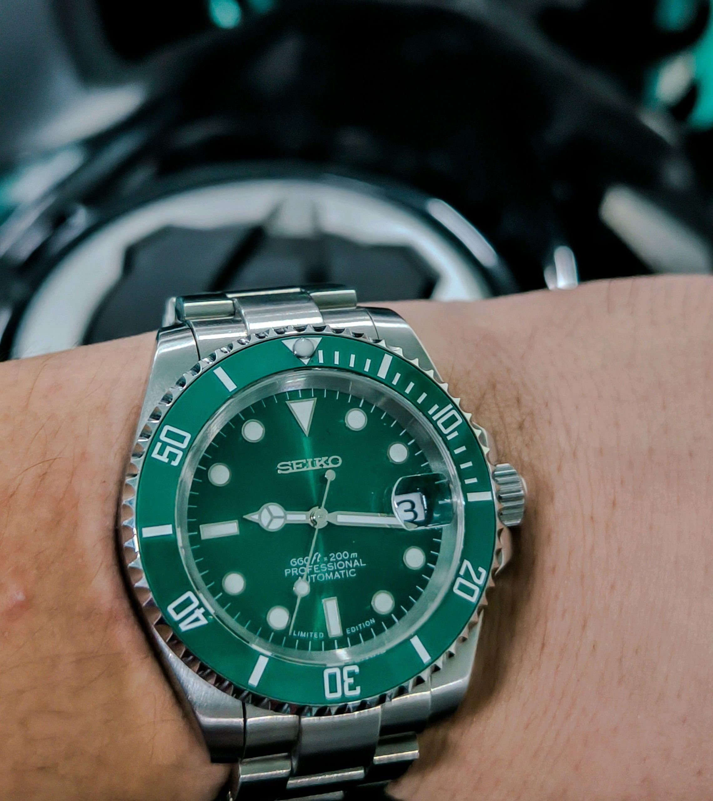 Seiko "Hulk" Mod | WatchCrunch