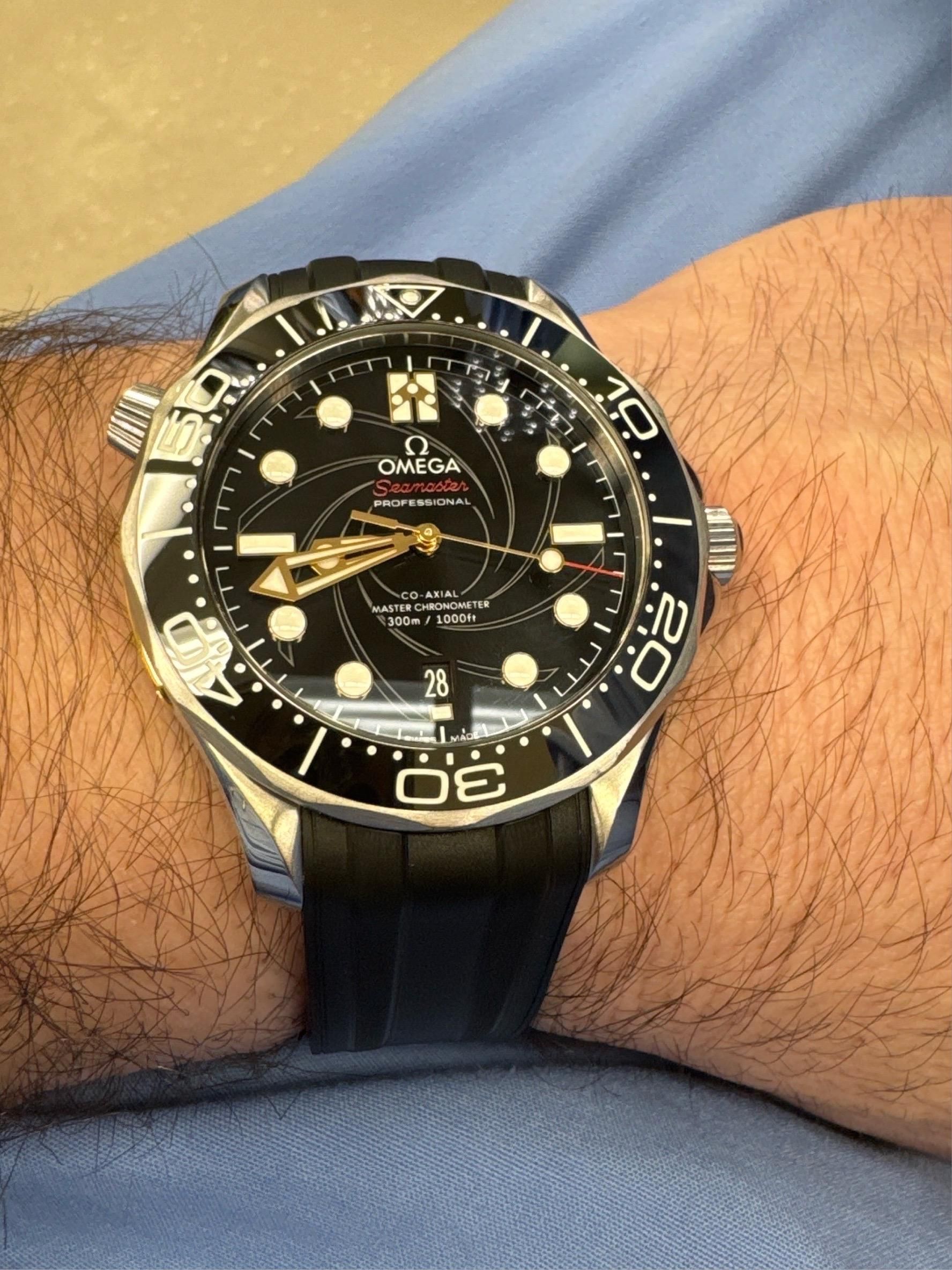 OHMSS Omega Seamaster | WatchCrunch