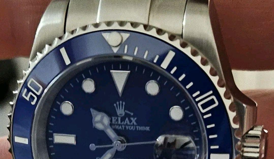 "Relax" watches poke fun of fake Rolex watches | WatchCrunch