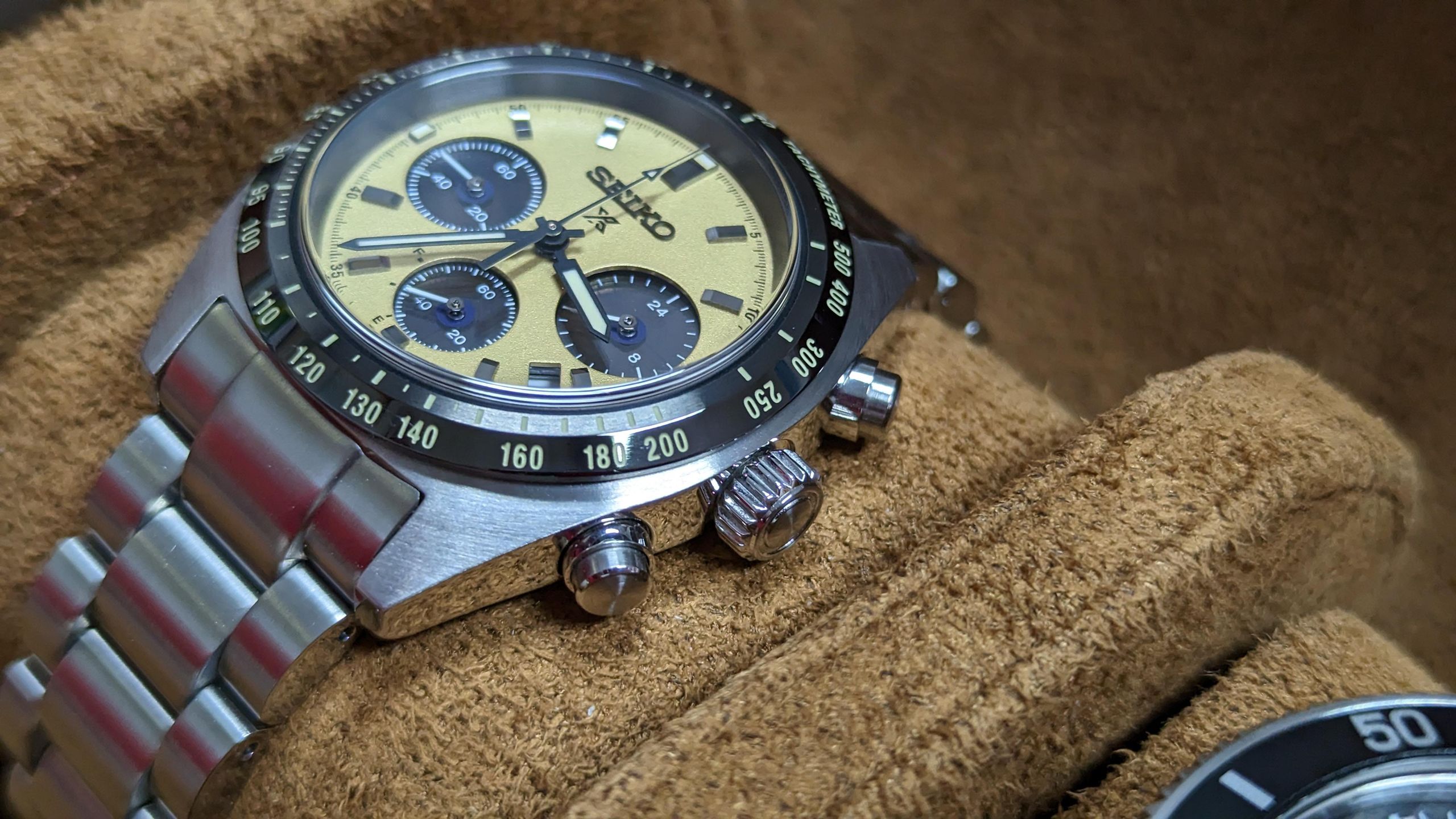 New Seiko Panda "SEITONA" (BIGGER IS BETTER???) | WatchCrunch