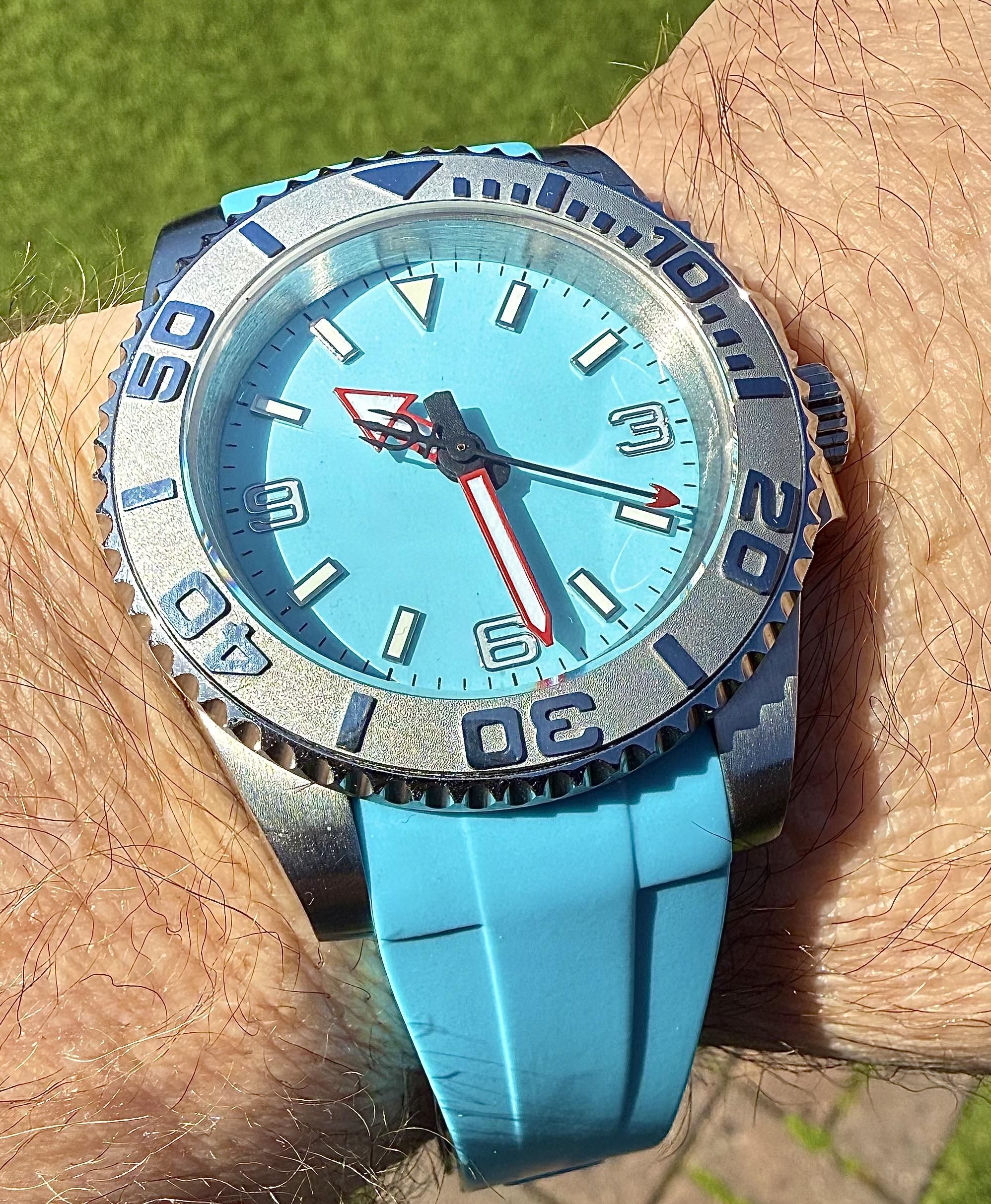 Blue vs yellow dial : what is your preferred summer color? | WatchCrunch