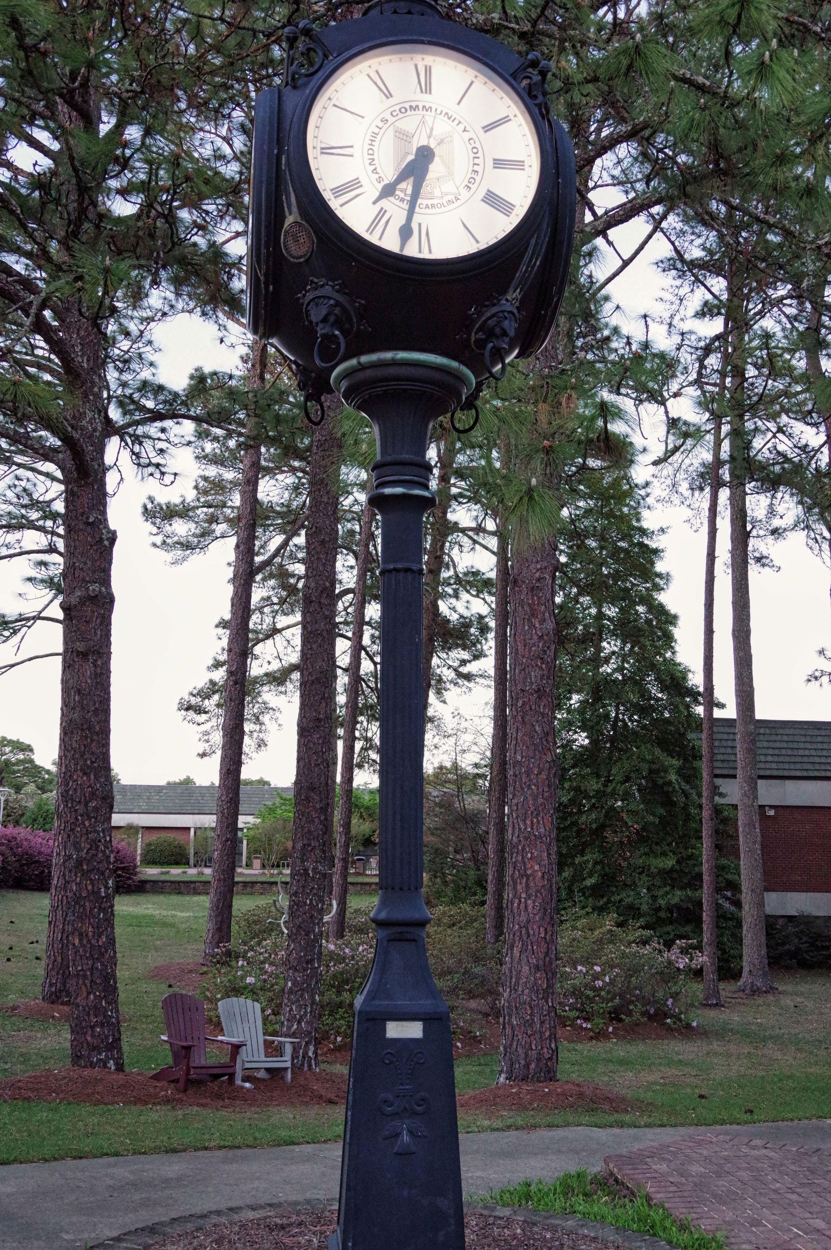 Public clock | WatchCrunch