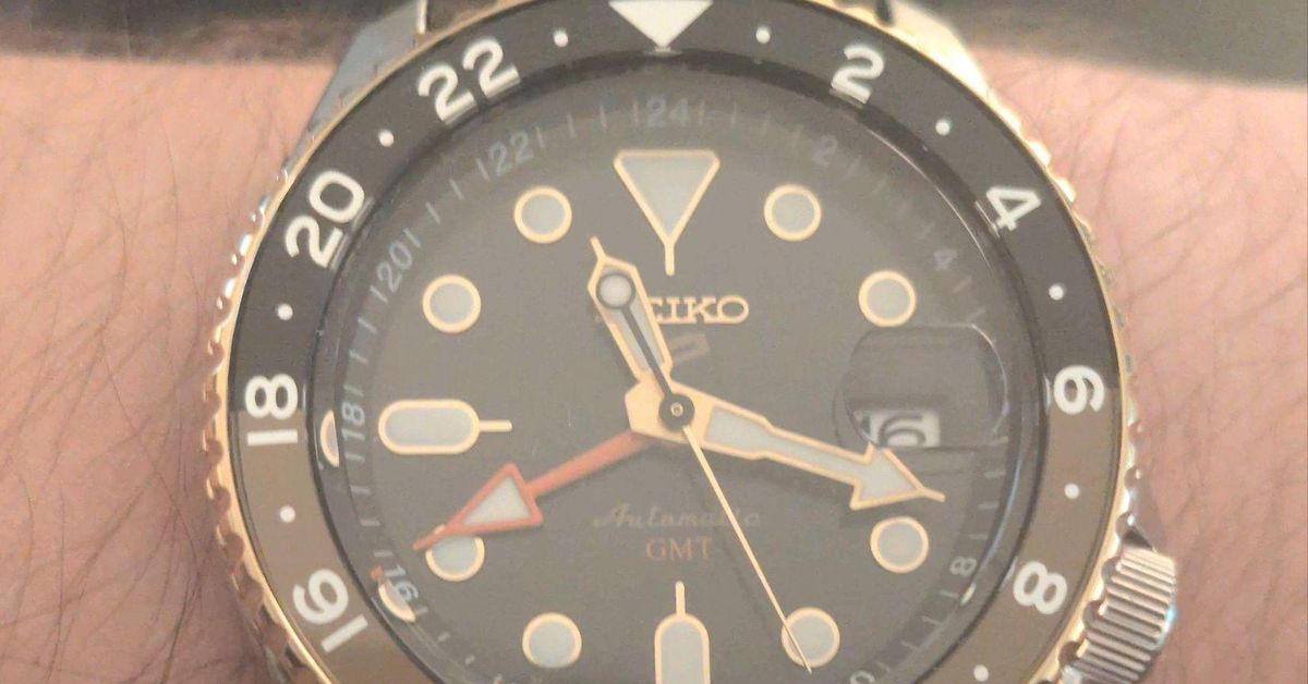 Seiko 5 Sports SKX GMT | WatchCrunch
