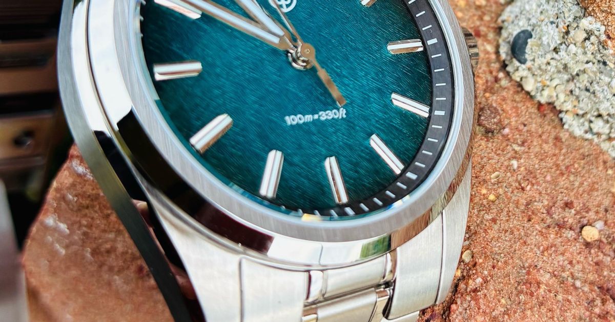 Review: First Experience with Watchdives | WatchCrunch