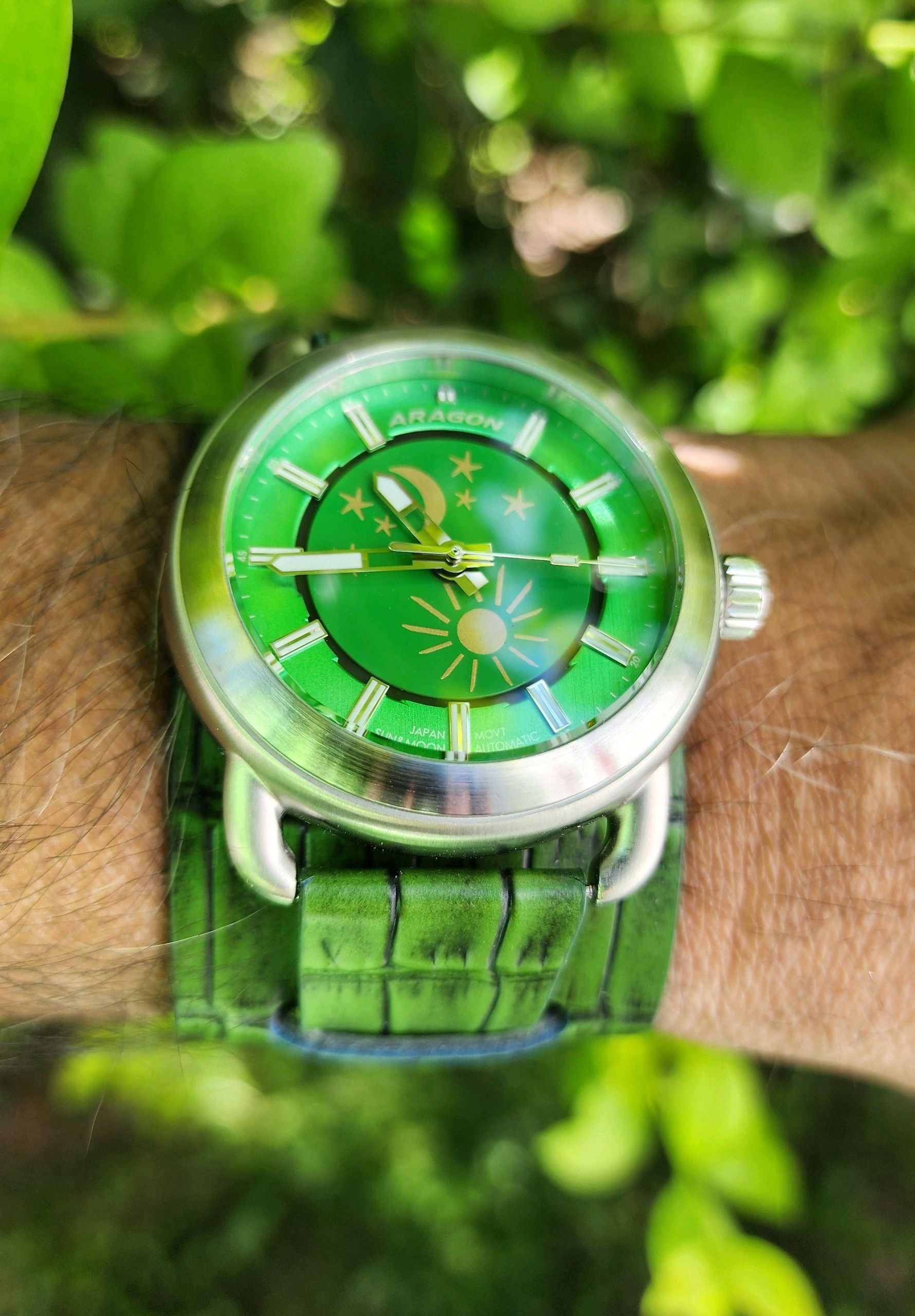 ARAGON Millipede Sun & Moon | WatchCrunch