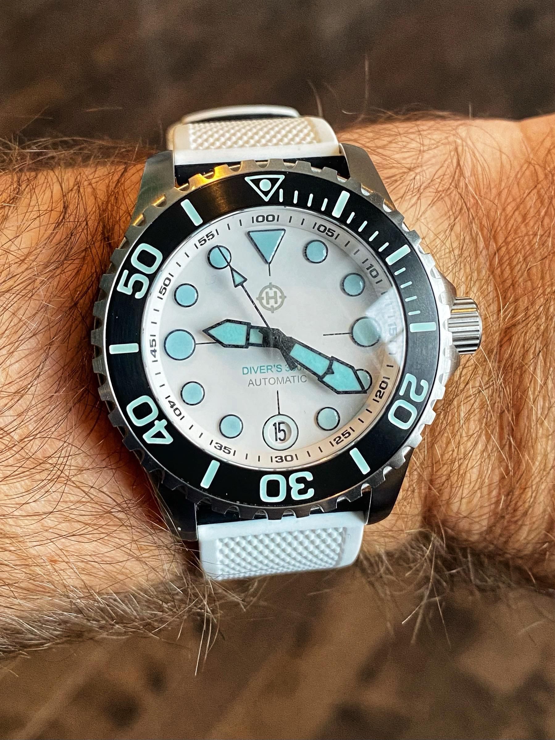 Pre-Owned Helm Komodo For Sale