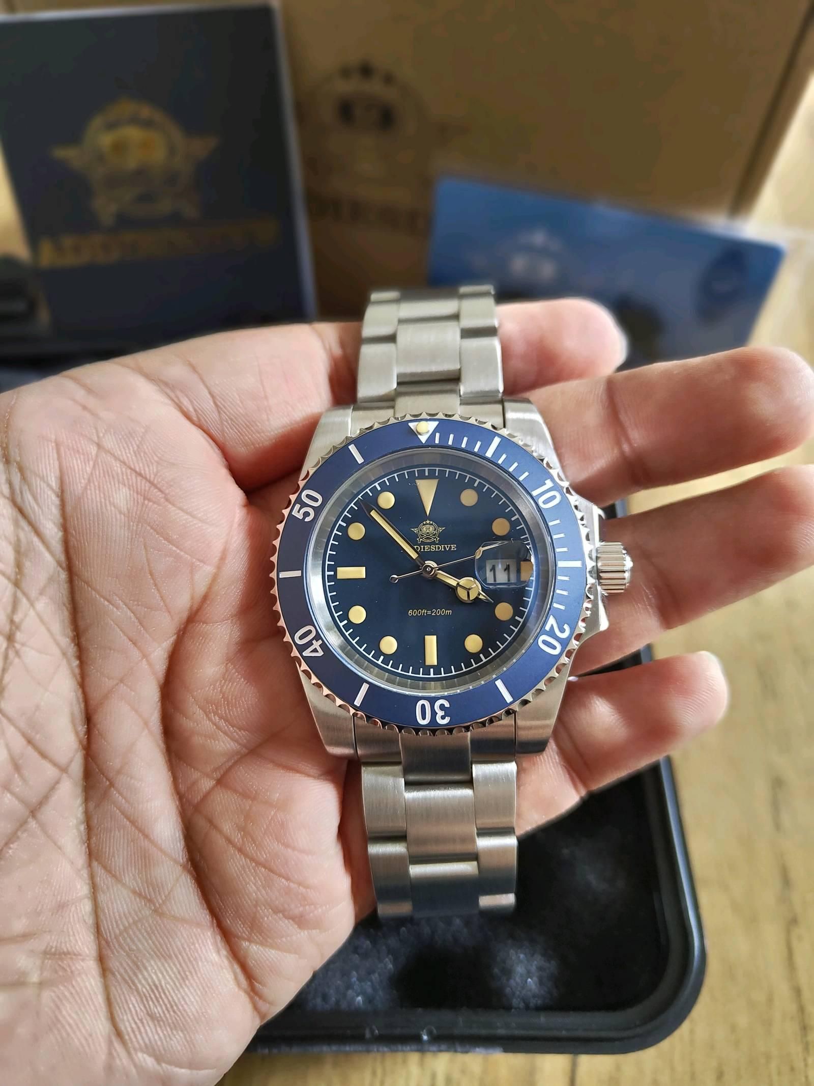 Got my hands on Addiesdive | WatchCrunch