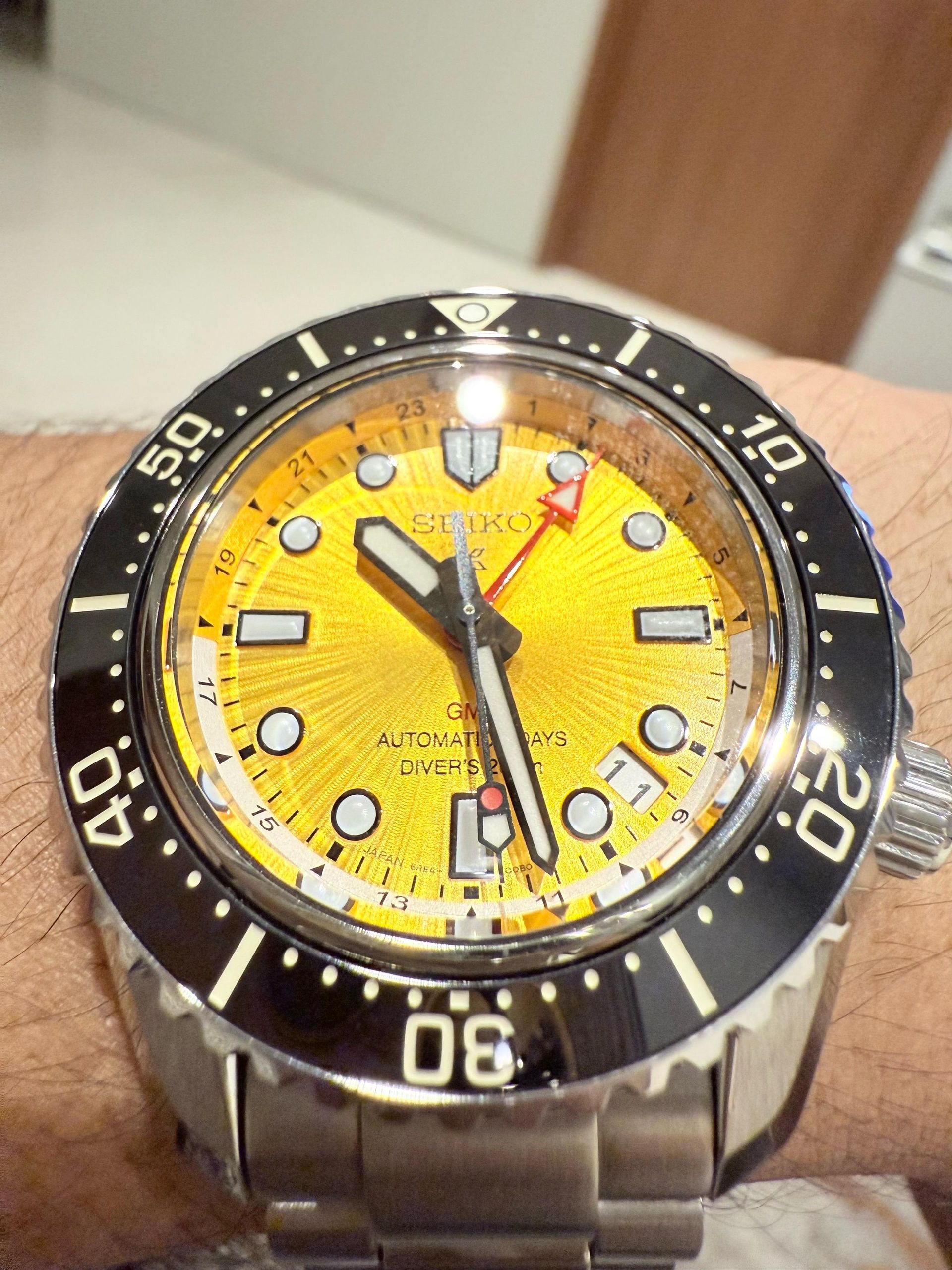Seiko Prospex Diver GMT Night of Siam [SPB487J1] | WatchCrunch