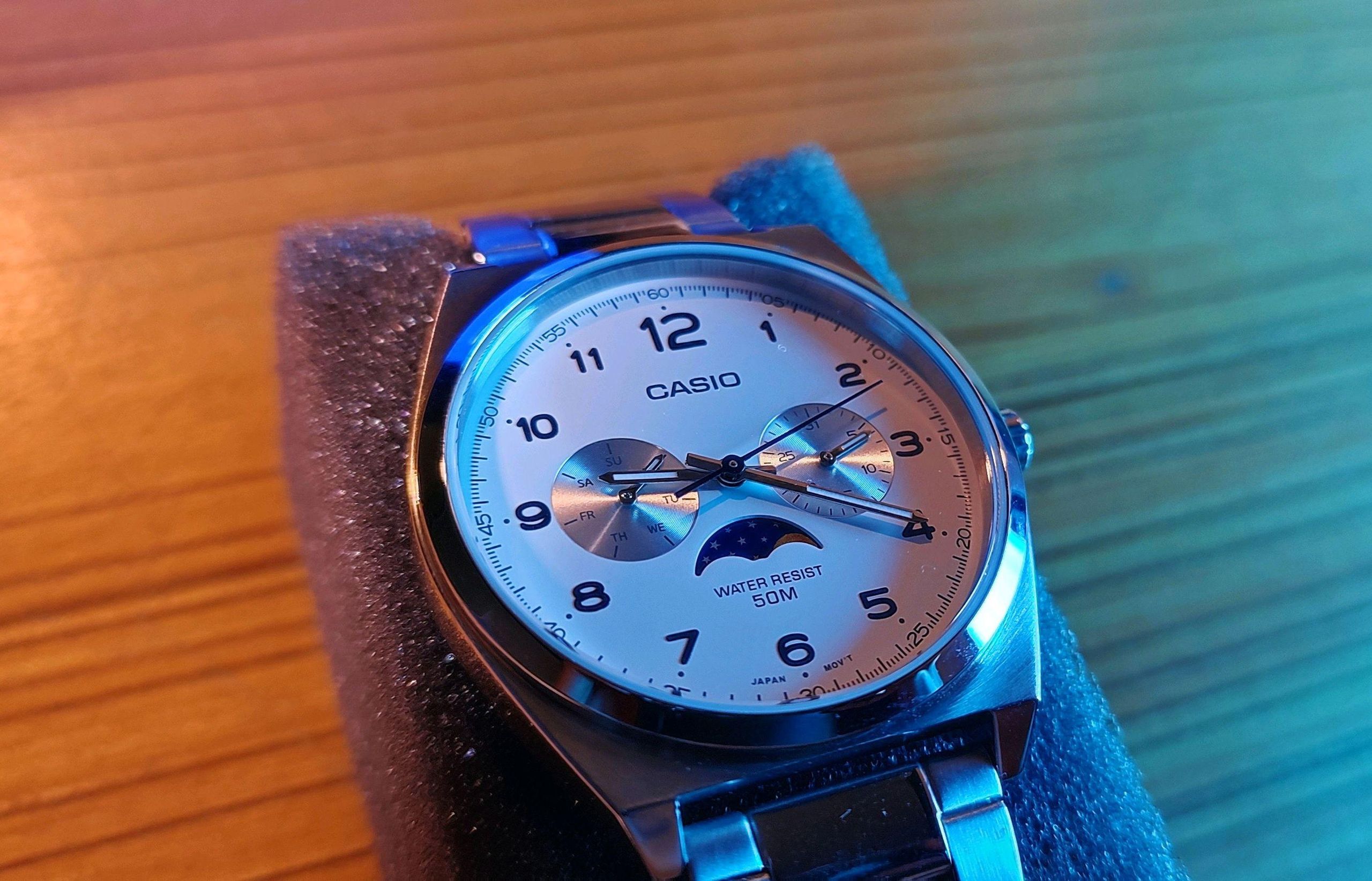 Casio MTP-M300 | WatchCrunch