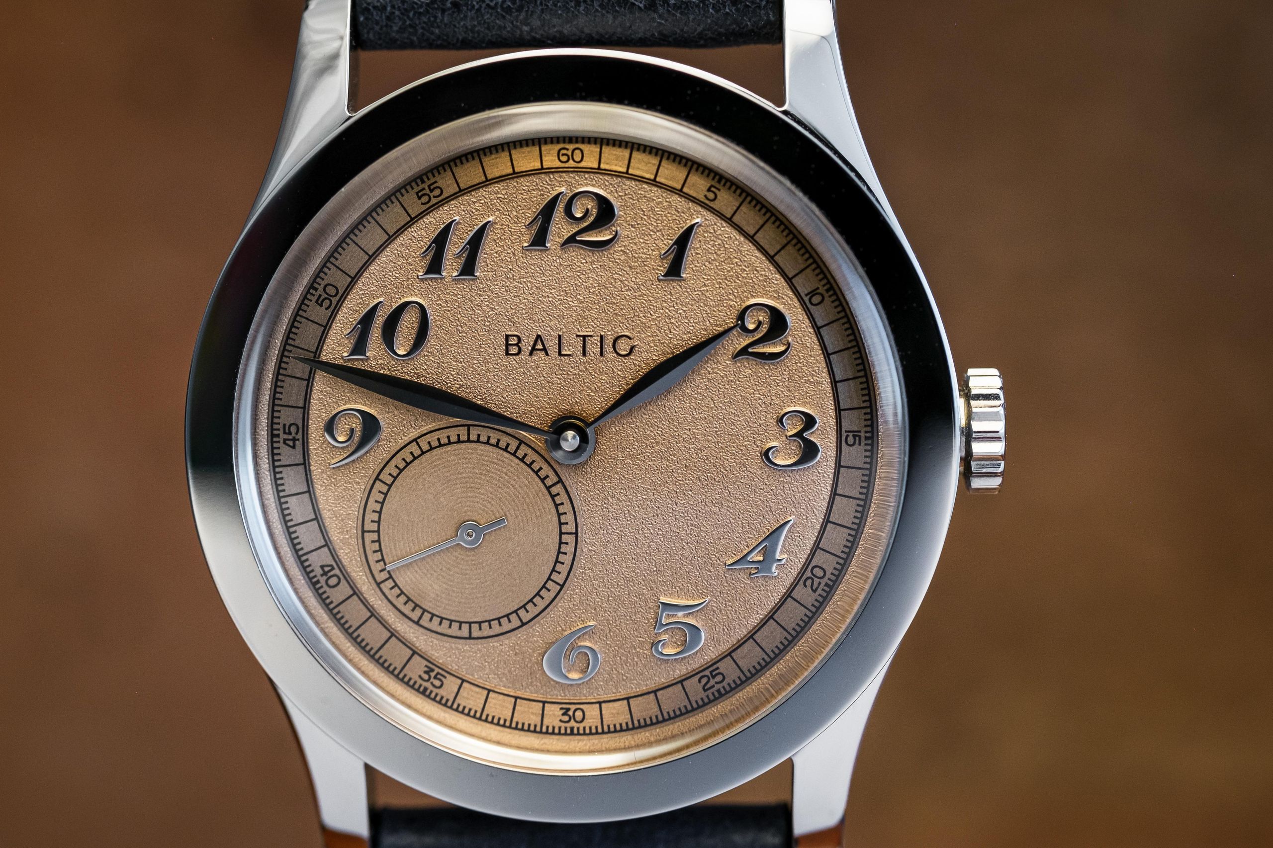 Up Close With the Baltic MR-01 | WatchCrunch