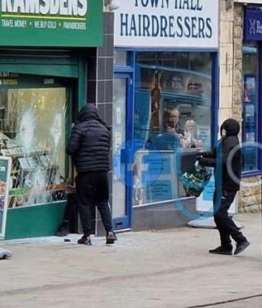 ROBBERY IN RAMSDENS MORLEY LEEDS 😔 | WatchCrunch