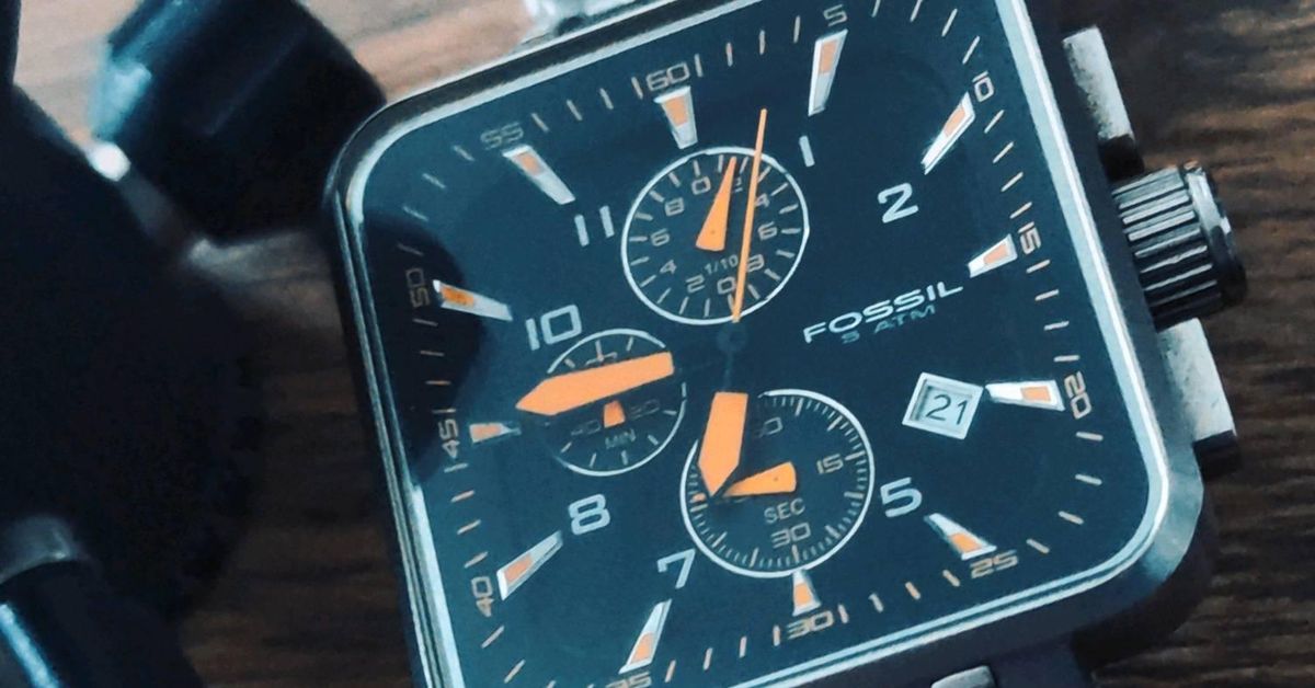 Fossil Square Chronograph | WatchCrunch