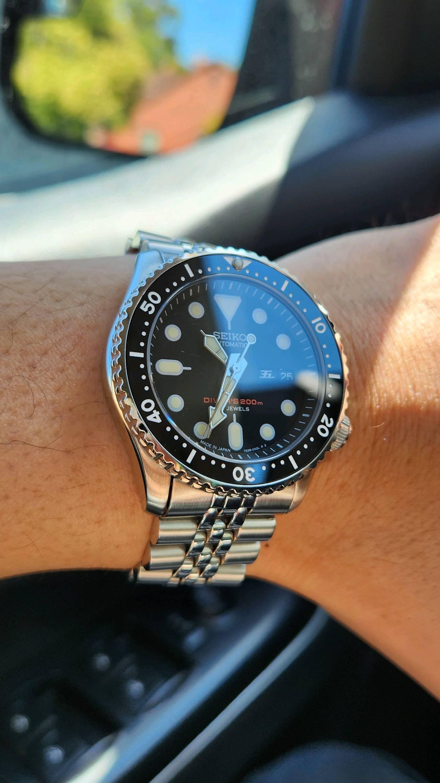My 1st custom SKX! | WatchCrunch