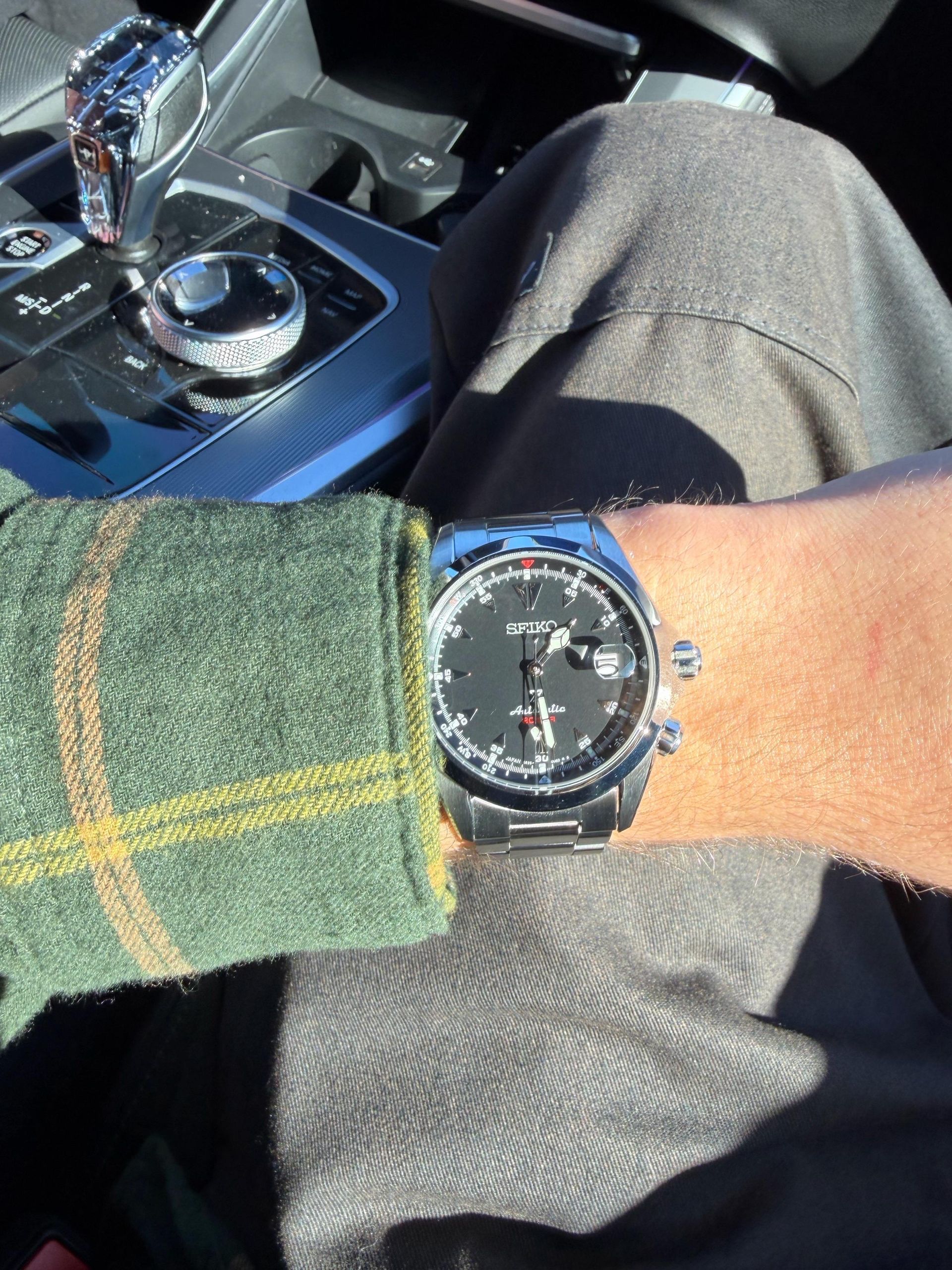 Seiko SPB117 Black alpinist | WatchCrunch