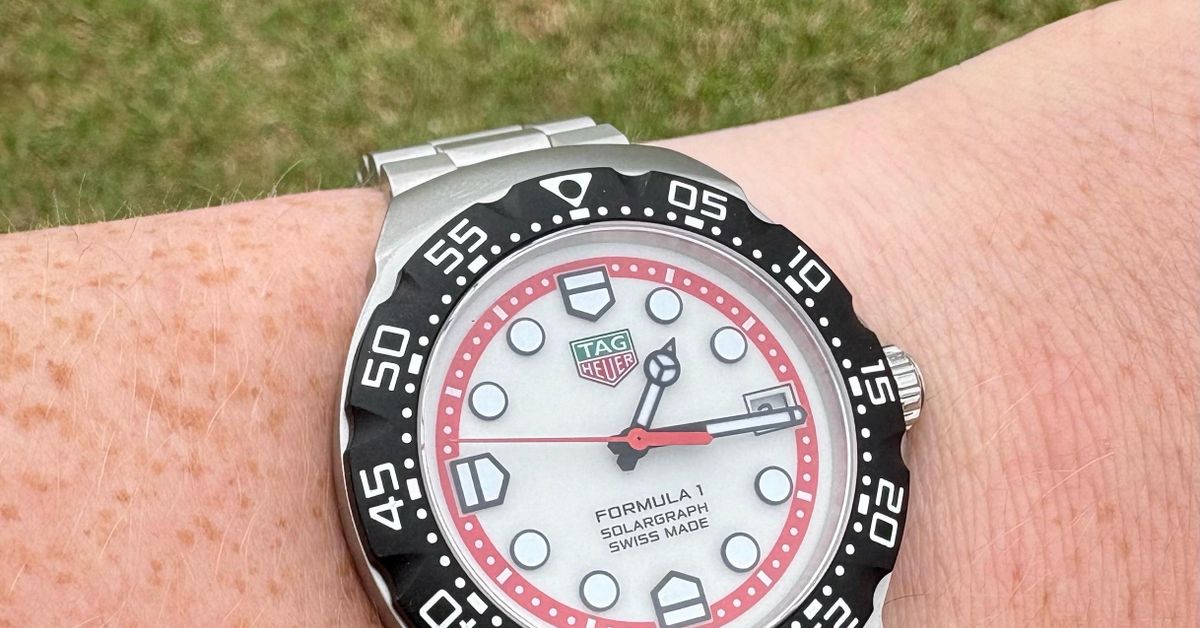 Tag Heuer Formula One Solargraph | WatchCrunch