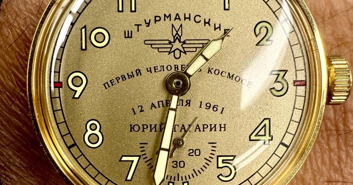 An accurate inexpensive Russian watch | WatchCrunch