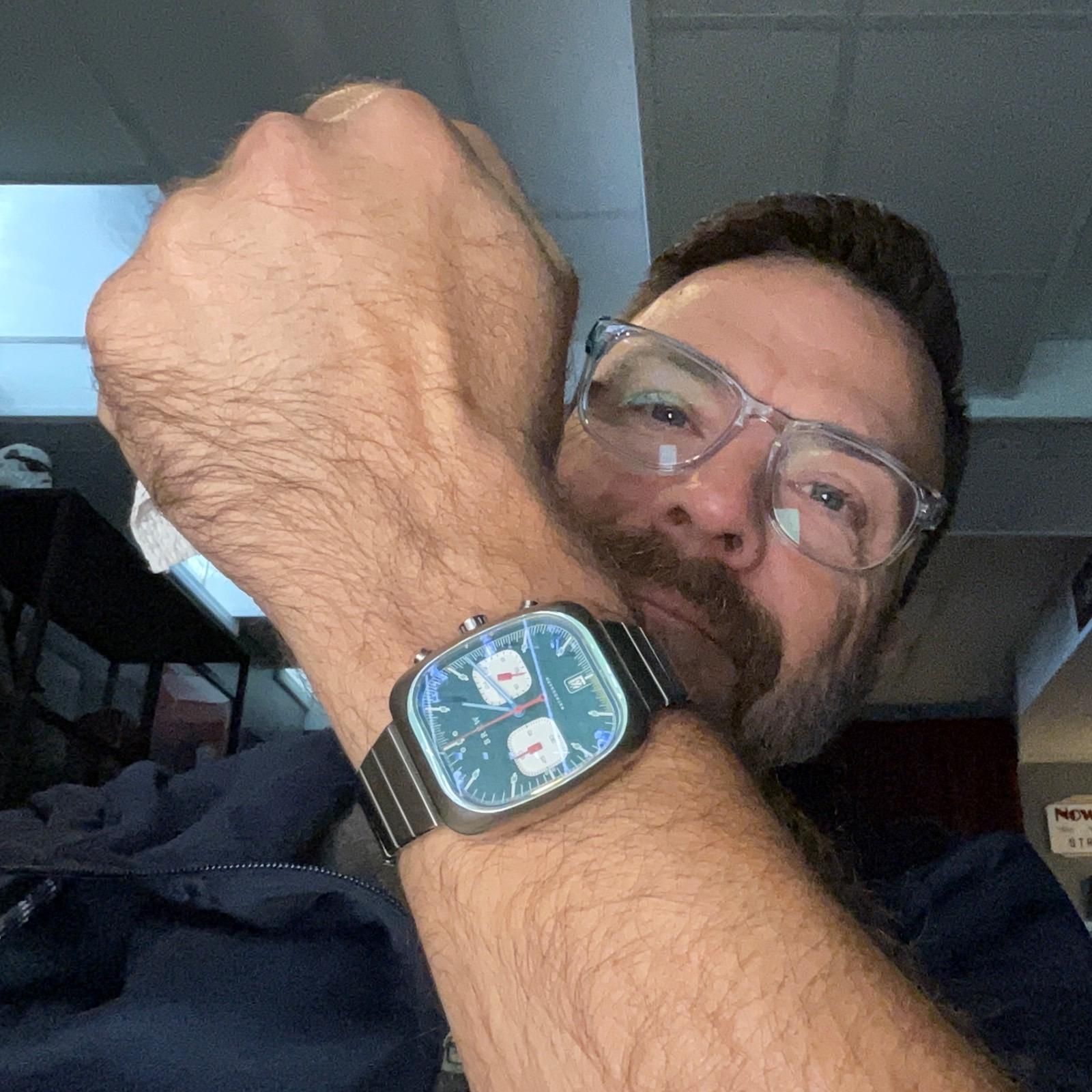 joepickering | WatchCrunch