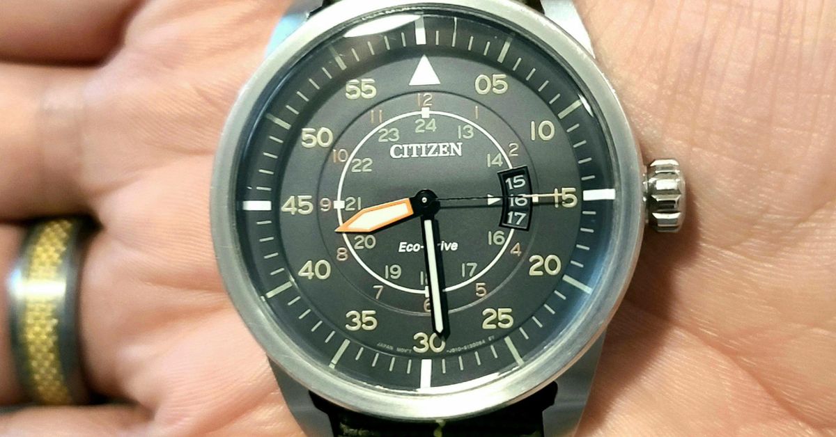 Citizen Eco-Drive Avion AW1361-10H. | WatchCrunch