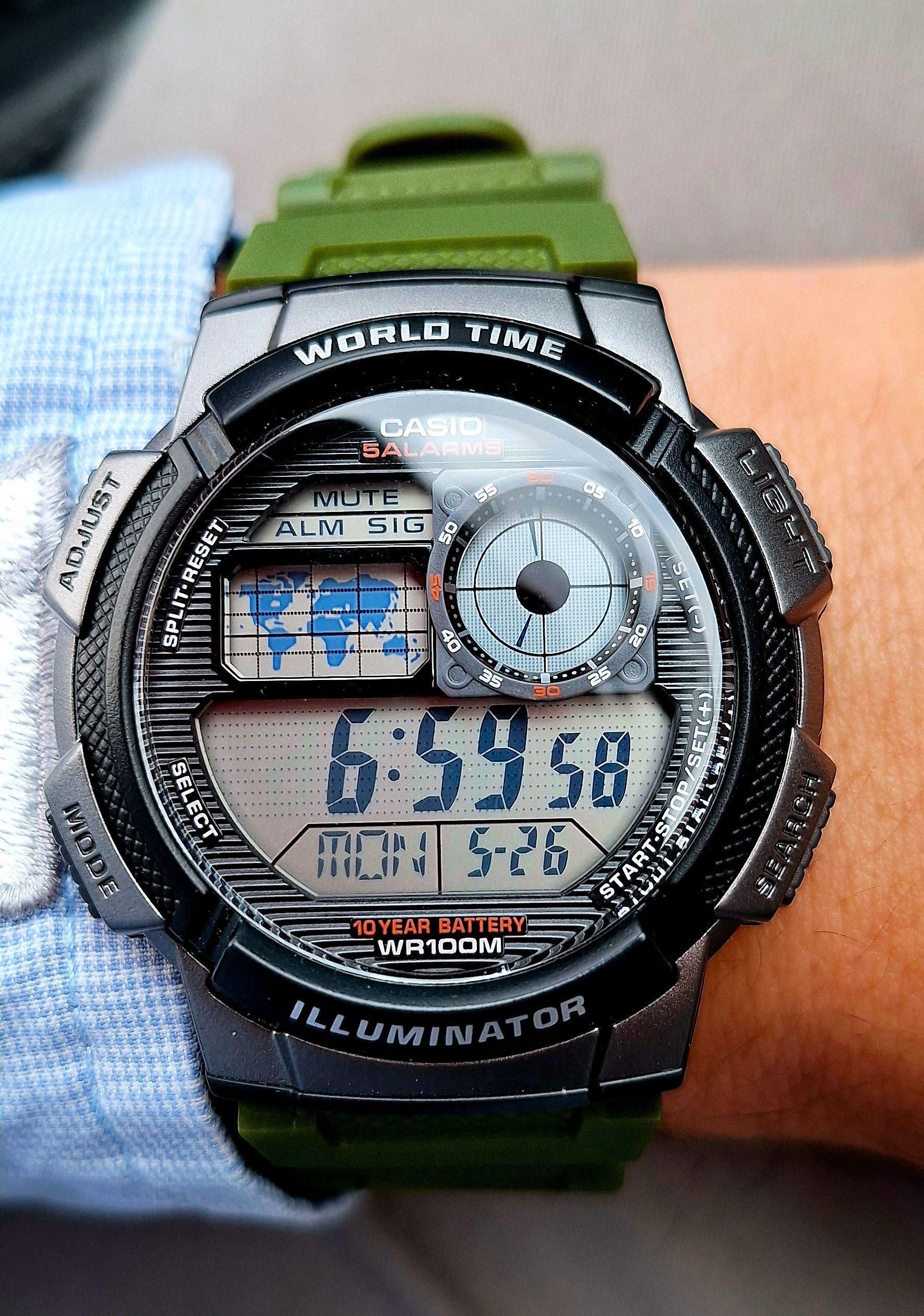 World time | WatchCrunch