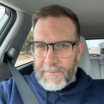 T_Moff | WatchCrunch