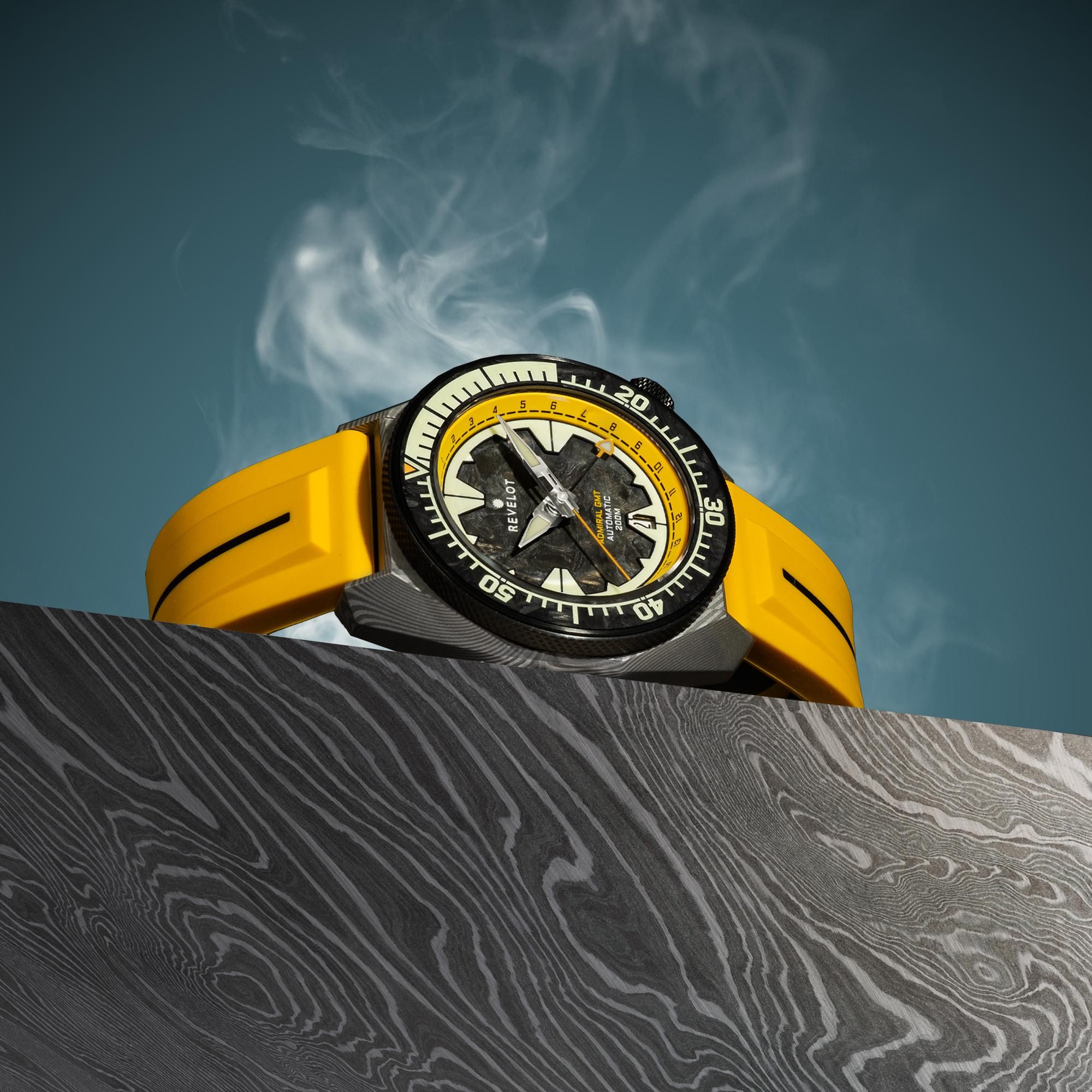 Lume infused Carbon Fiber x Damascus Steel | WatchCrunch