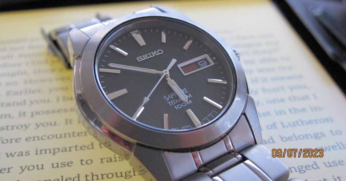 The little titanium wonder | WatchCrunch