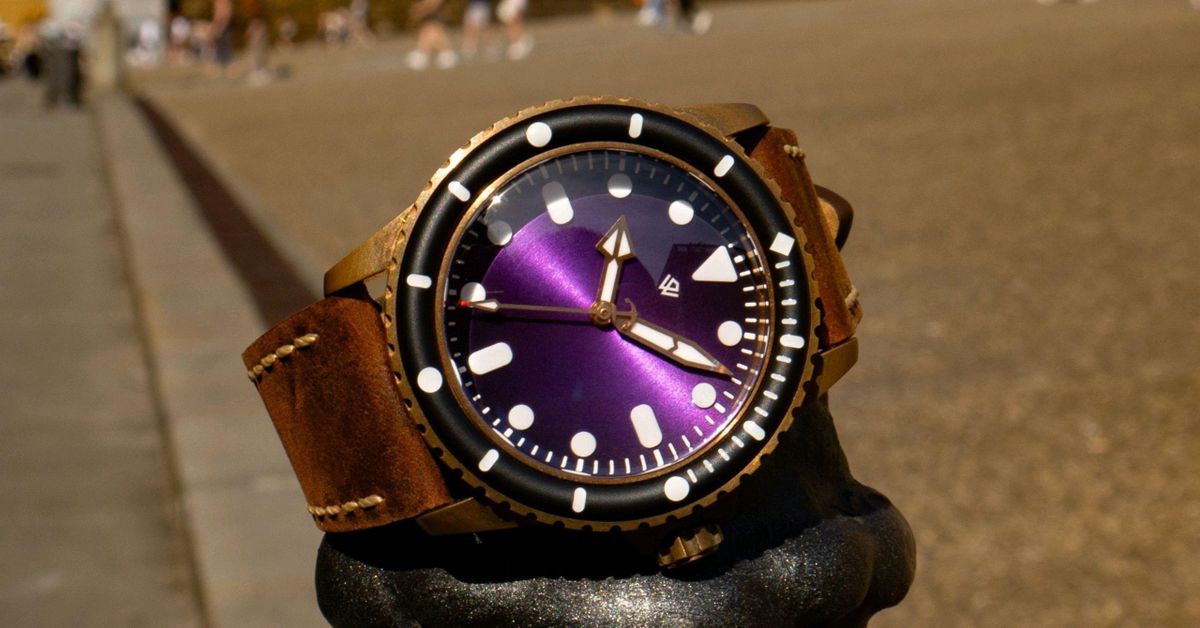 Wicked Watch Co. Pearl Diver (purple) shot in front of Palazzo Pitti in ...