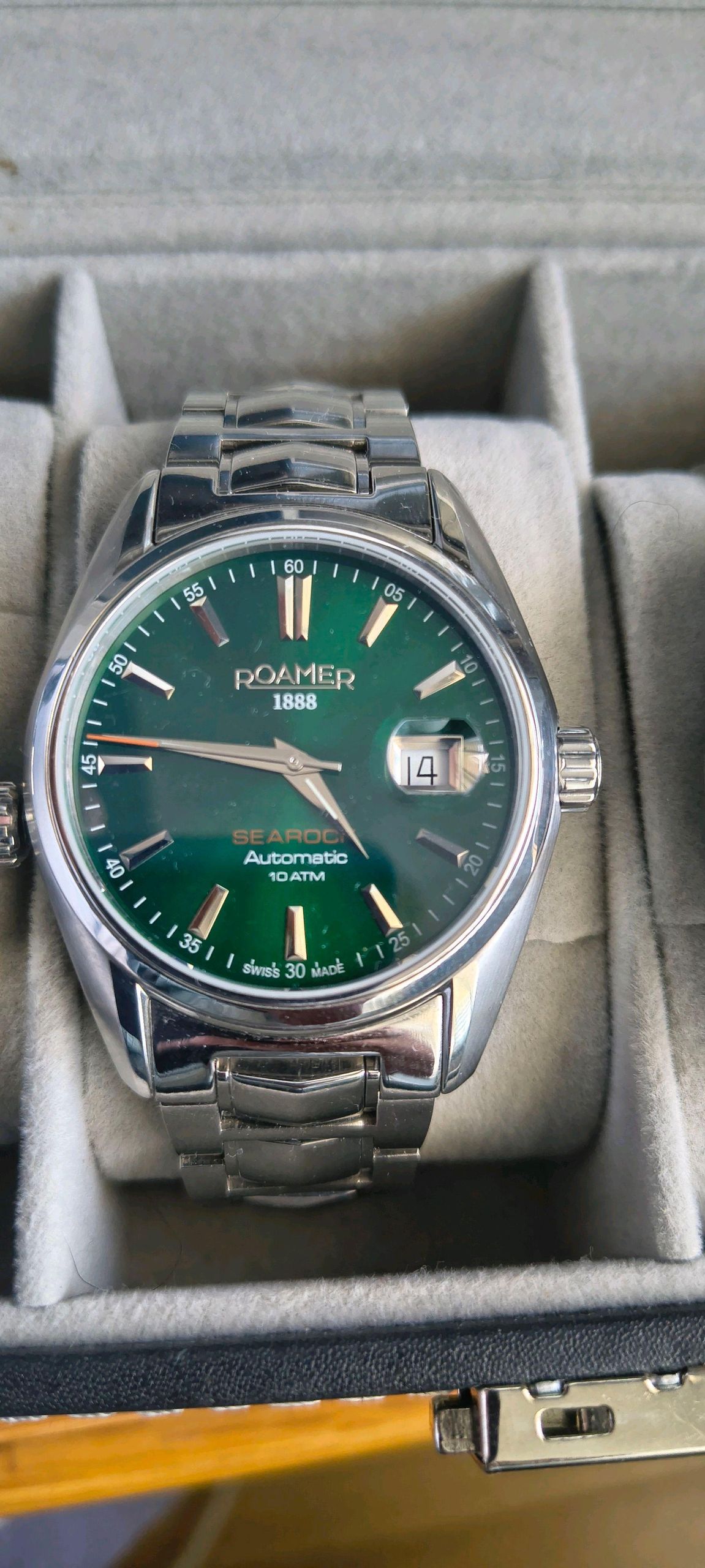 Roamer searock | WatchCrunch