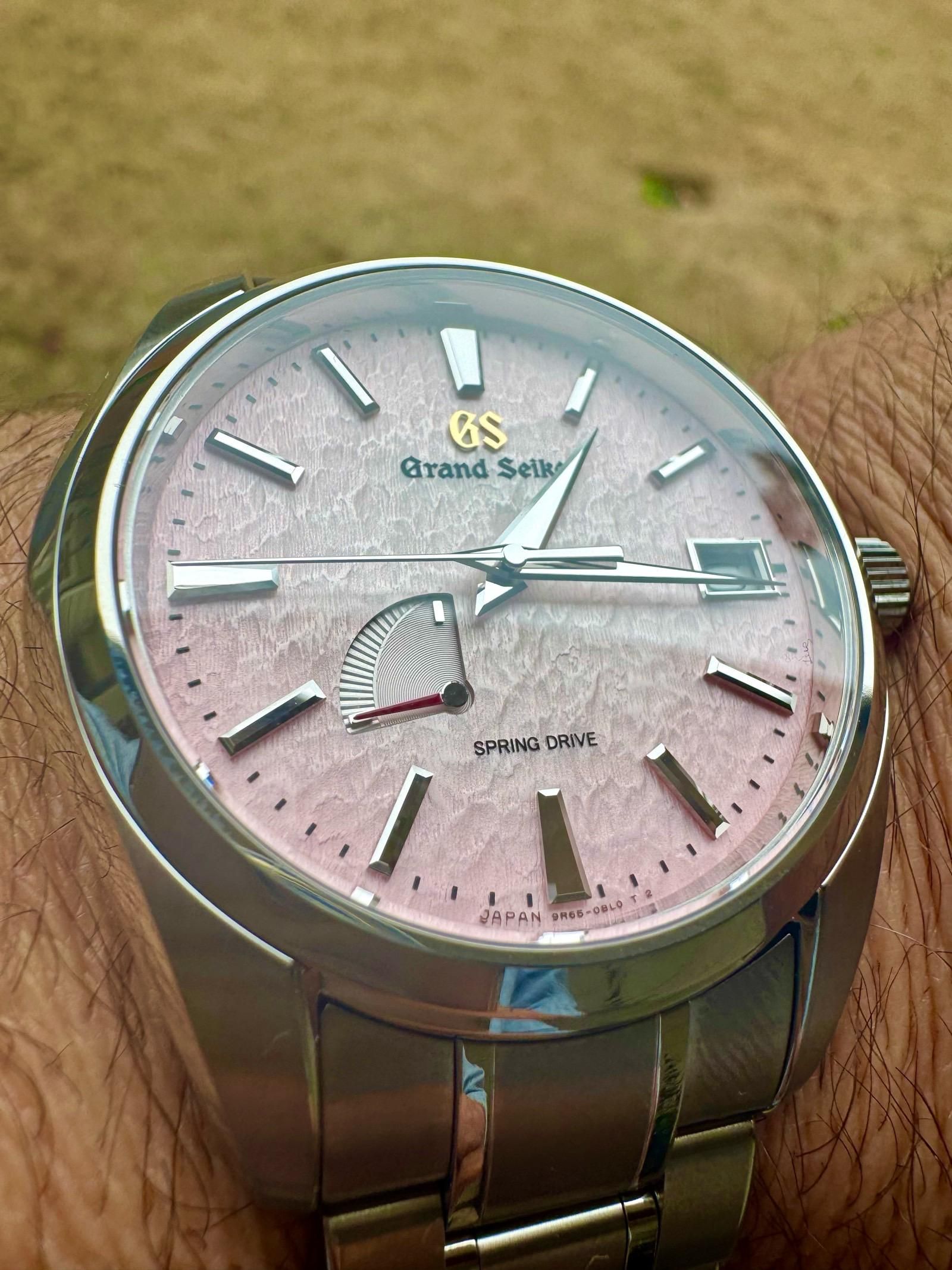 New arrival: Grand Seiko SBGA497 | WatchCrunch