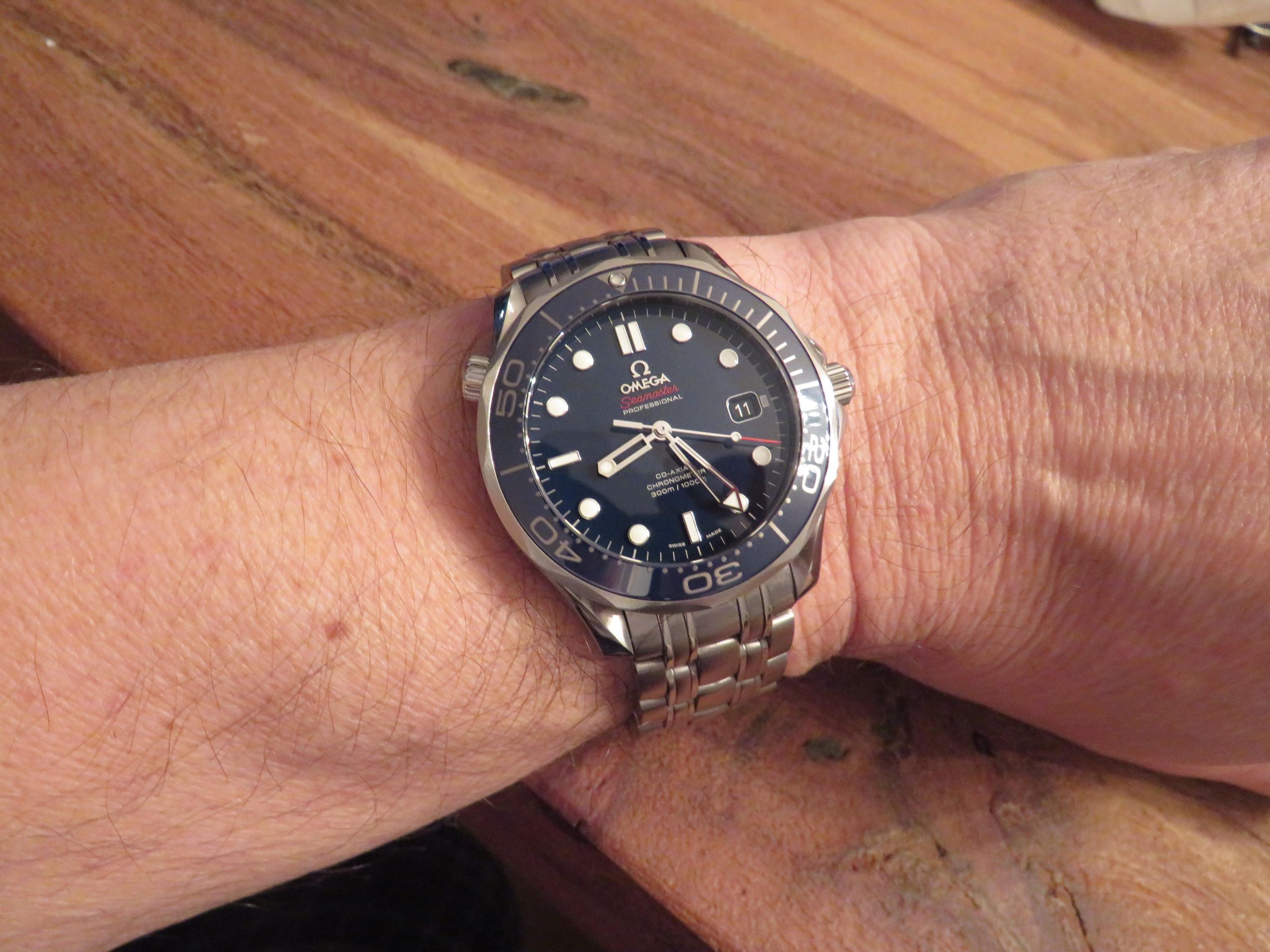 What colour NATO for blue Omega Seamaster 300 SMP ? | WatchCrunch