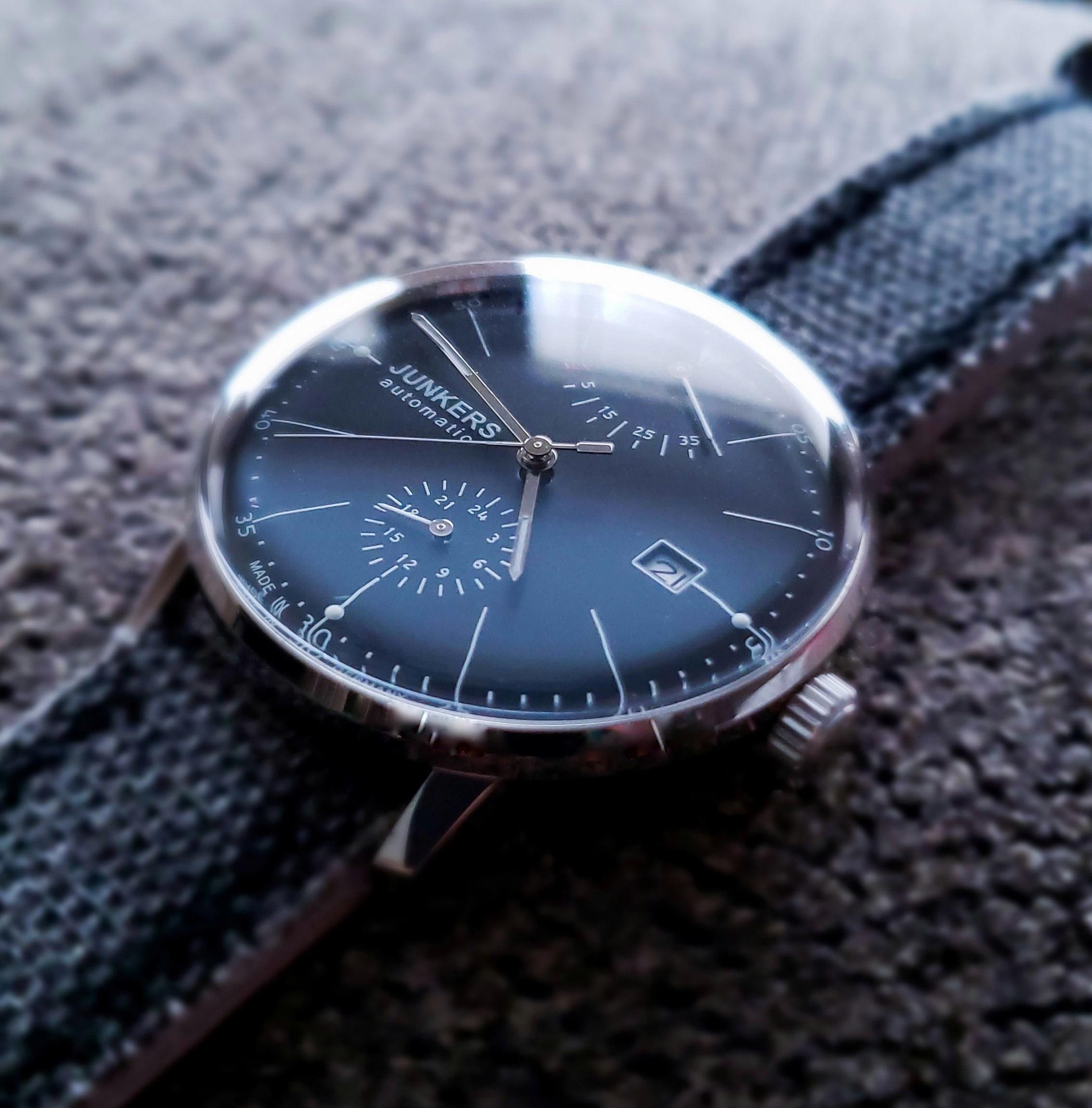 Junkers Bauhaus 6060-2 | WatchCrunch