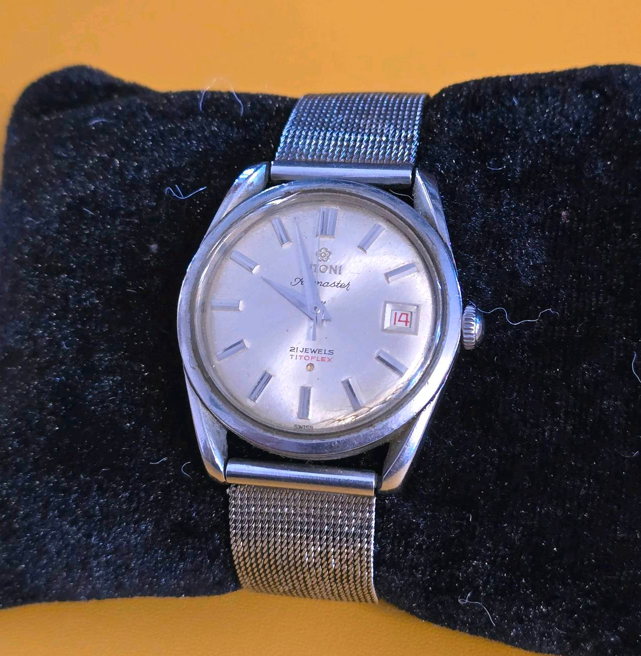 Titoni Airmaster 21 Jewels Titoflex | WatchCrunch