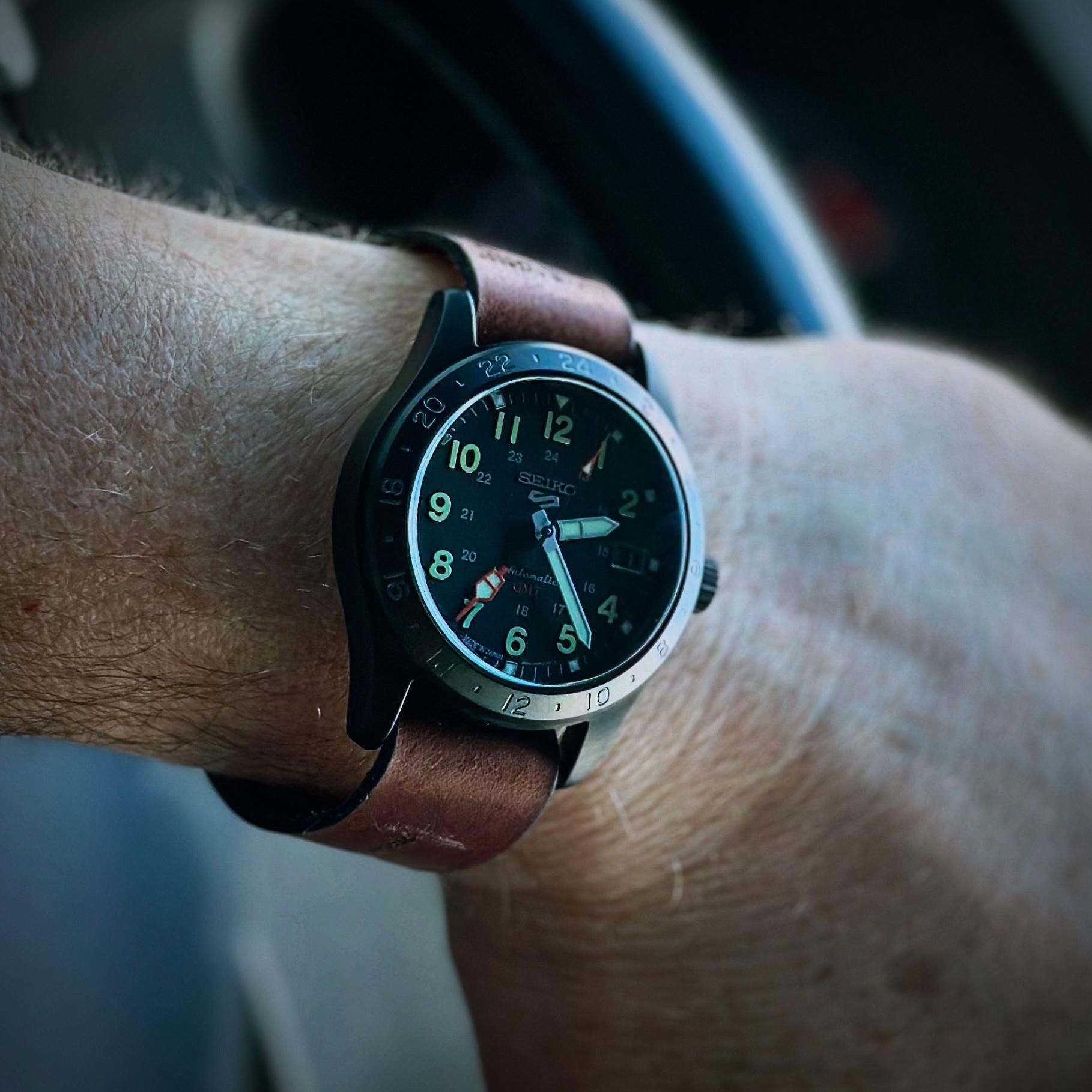 Seiko 5 Sports SSK025 | WatchCrunch