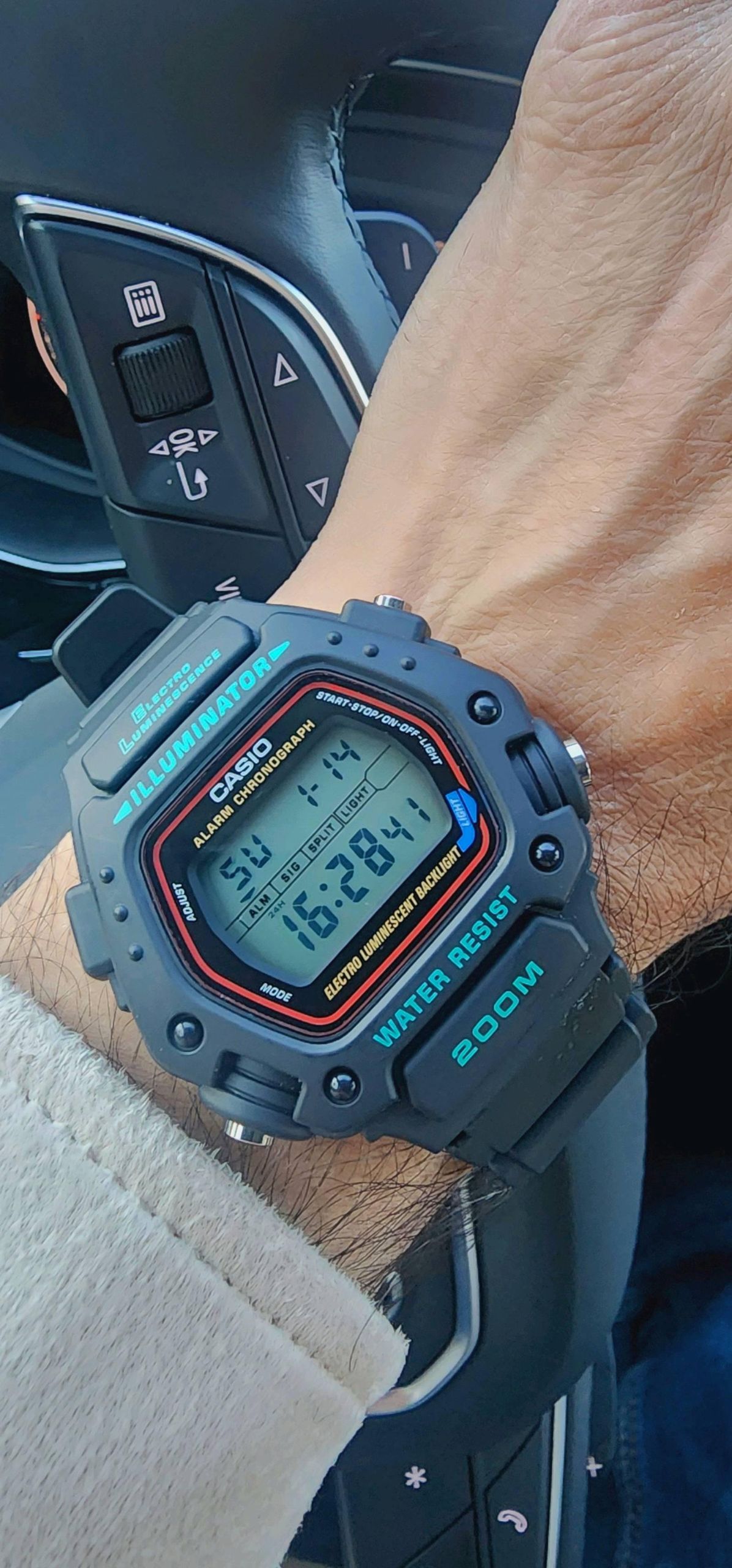 The MI2 Casio Icon | WatchCrunch