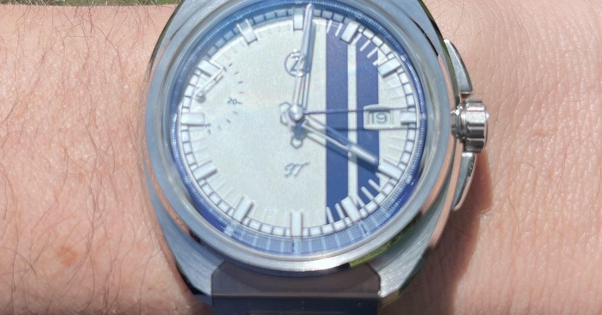 Zelos GT Argento | WatchCrunch