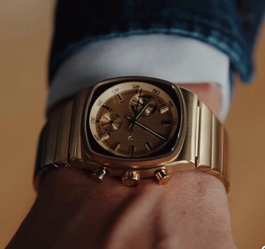 Metric Max Gold | WatchCrunch
