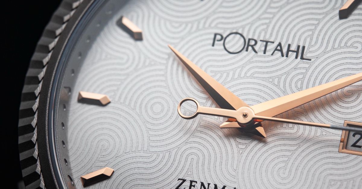 10 different dials, or 1 that’s always different? 🤔 | WatchCrunch