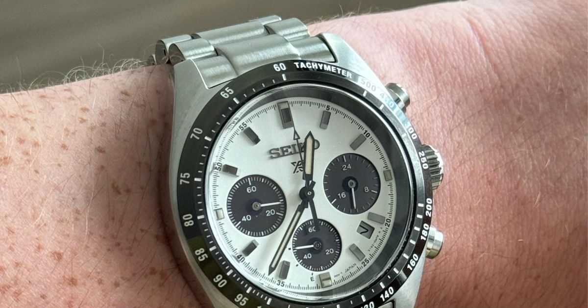 Seiko Speedtimer SSC813 Panda | WatchCrunch