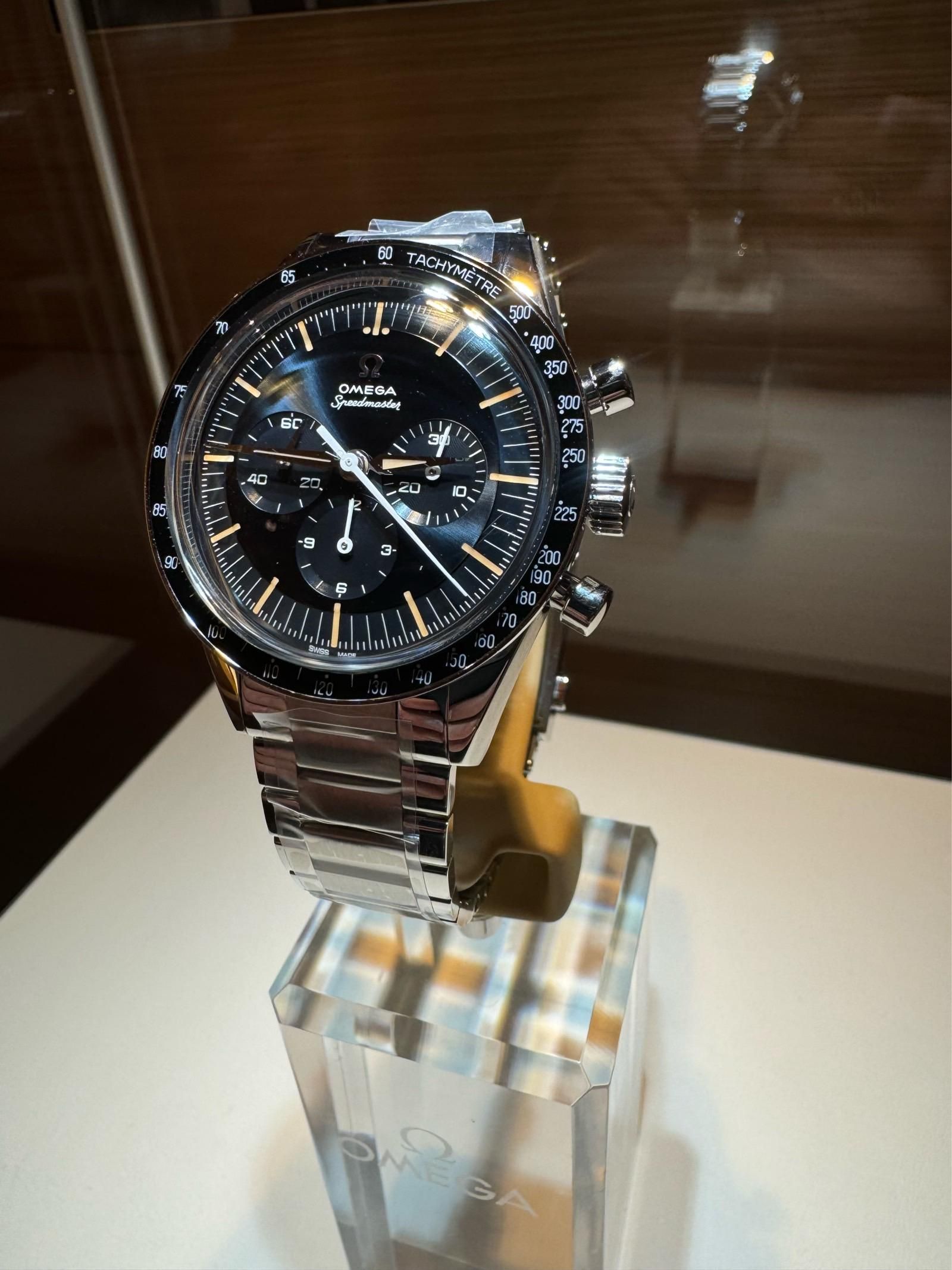 new watch Arriving tomorrow! FOIS Speedmaster | WatchCrunch