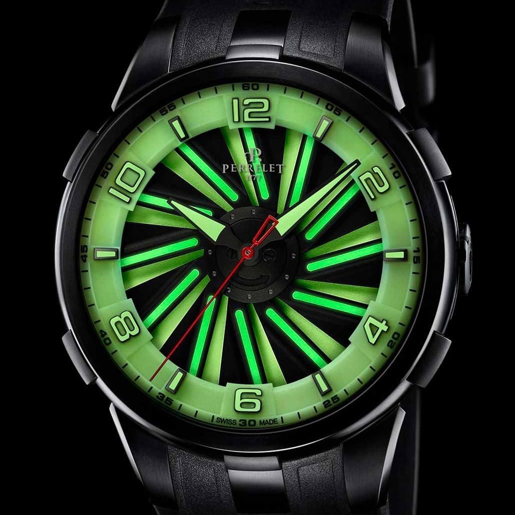 Lights out! Watches with a dial completely covered with luminophore ...