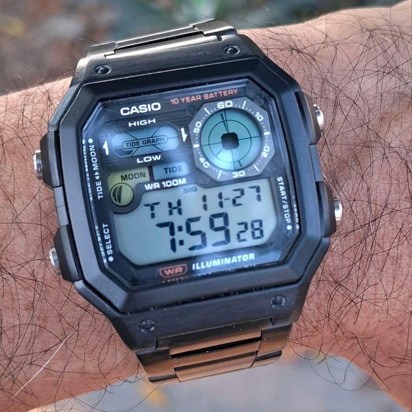 Casio Moon Phase | WatchCrunch