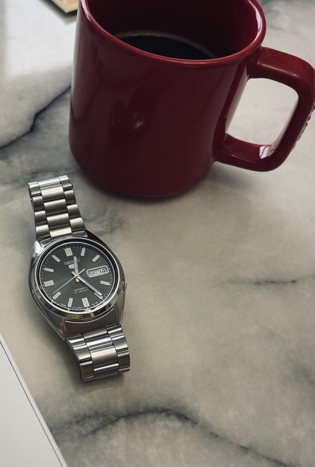 Opening an Open Door - An SNXS79 Review | WatchCrunch