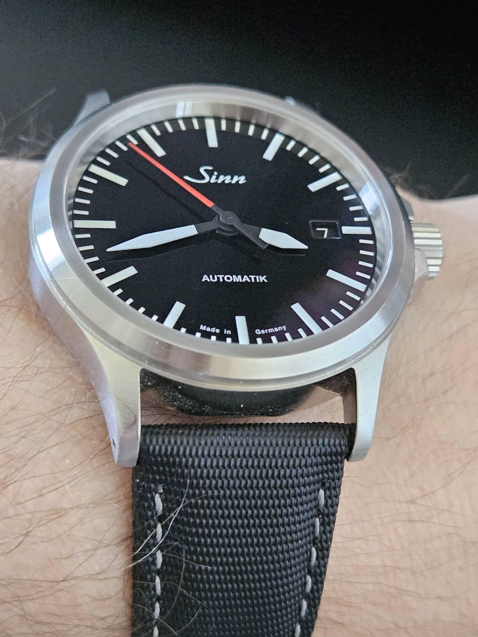 Sinn 556 on small wrist? | WatchCrunch