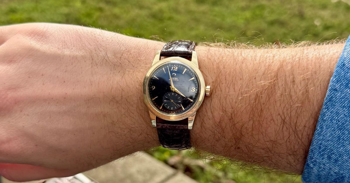 Is wearing the watch on the opposite wrist frowned upon? | WatchCrunch