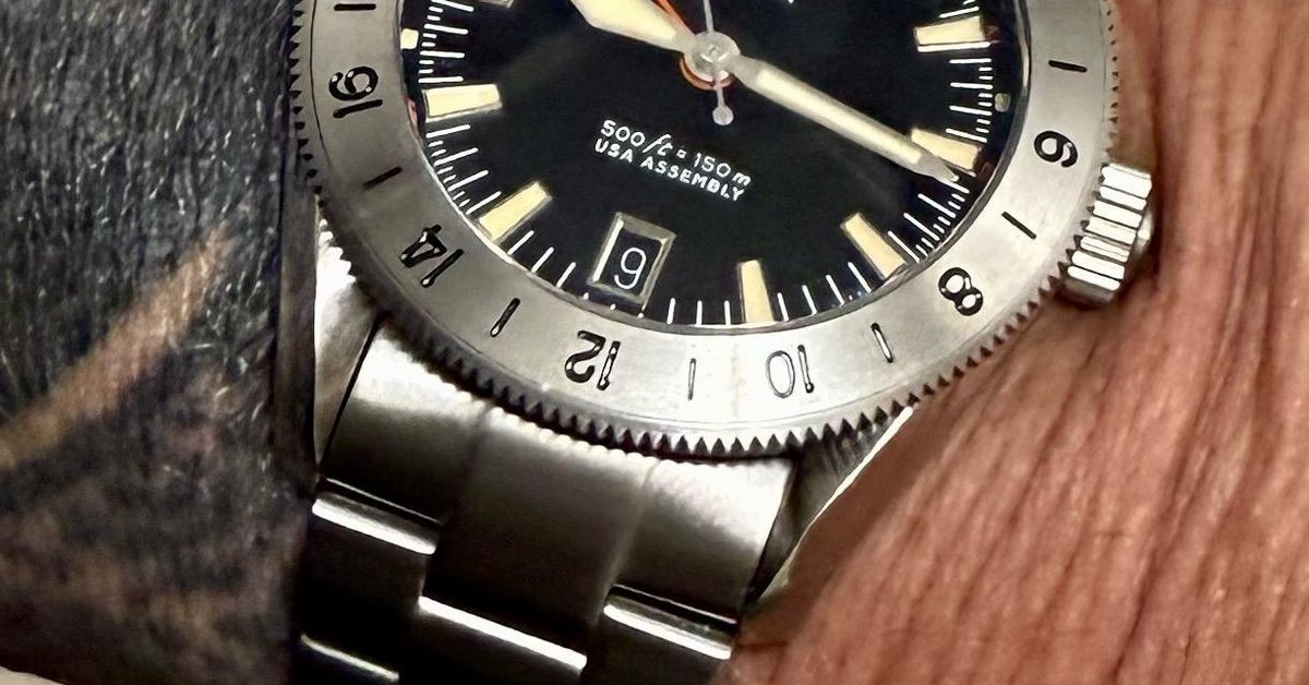 Vaer G2 Steel | WatchCrunch