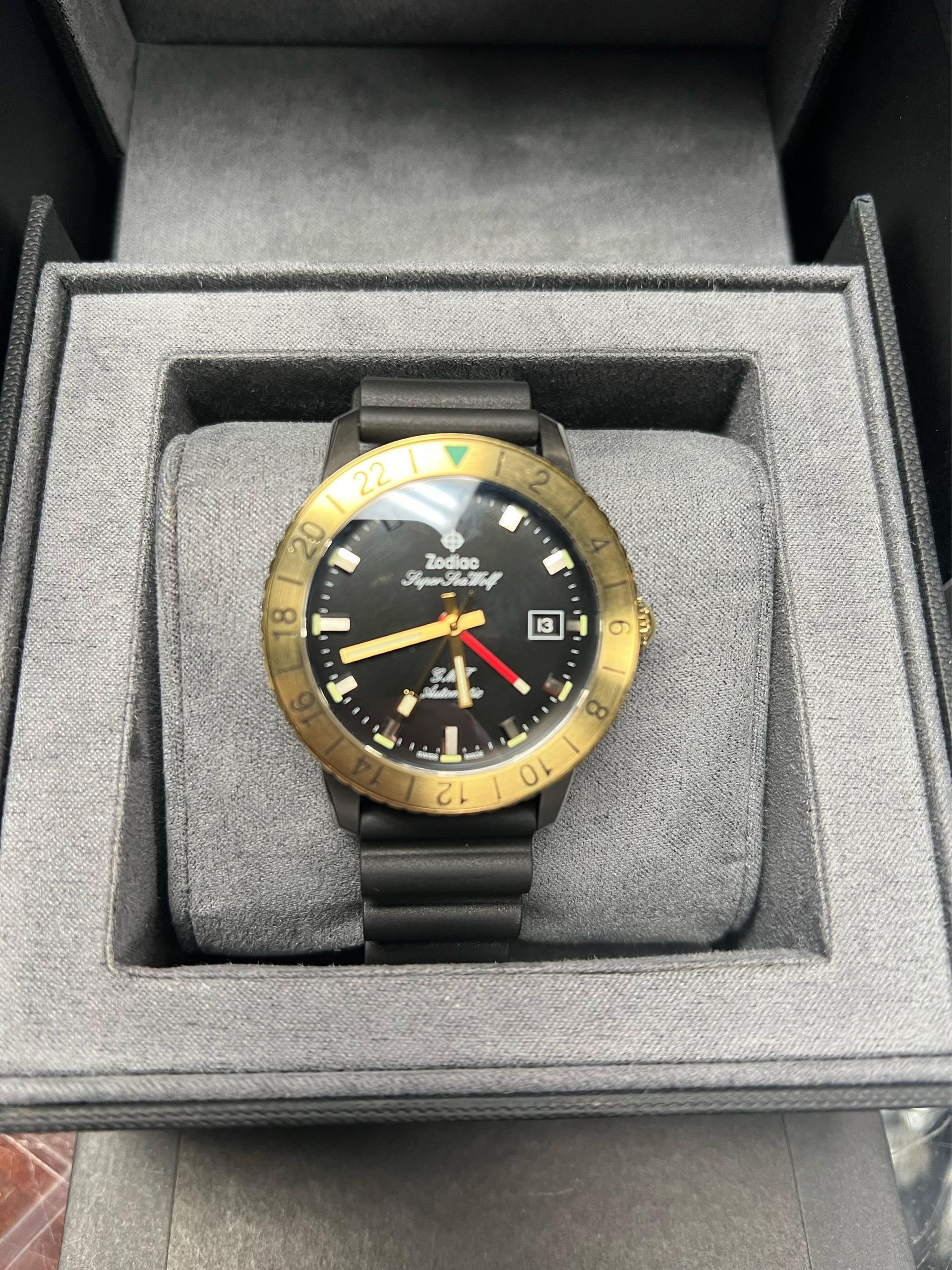 Pre-Owned Zodiac Sea Wolf gmt For Sale
