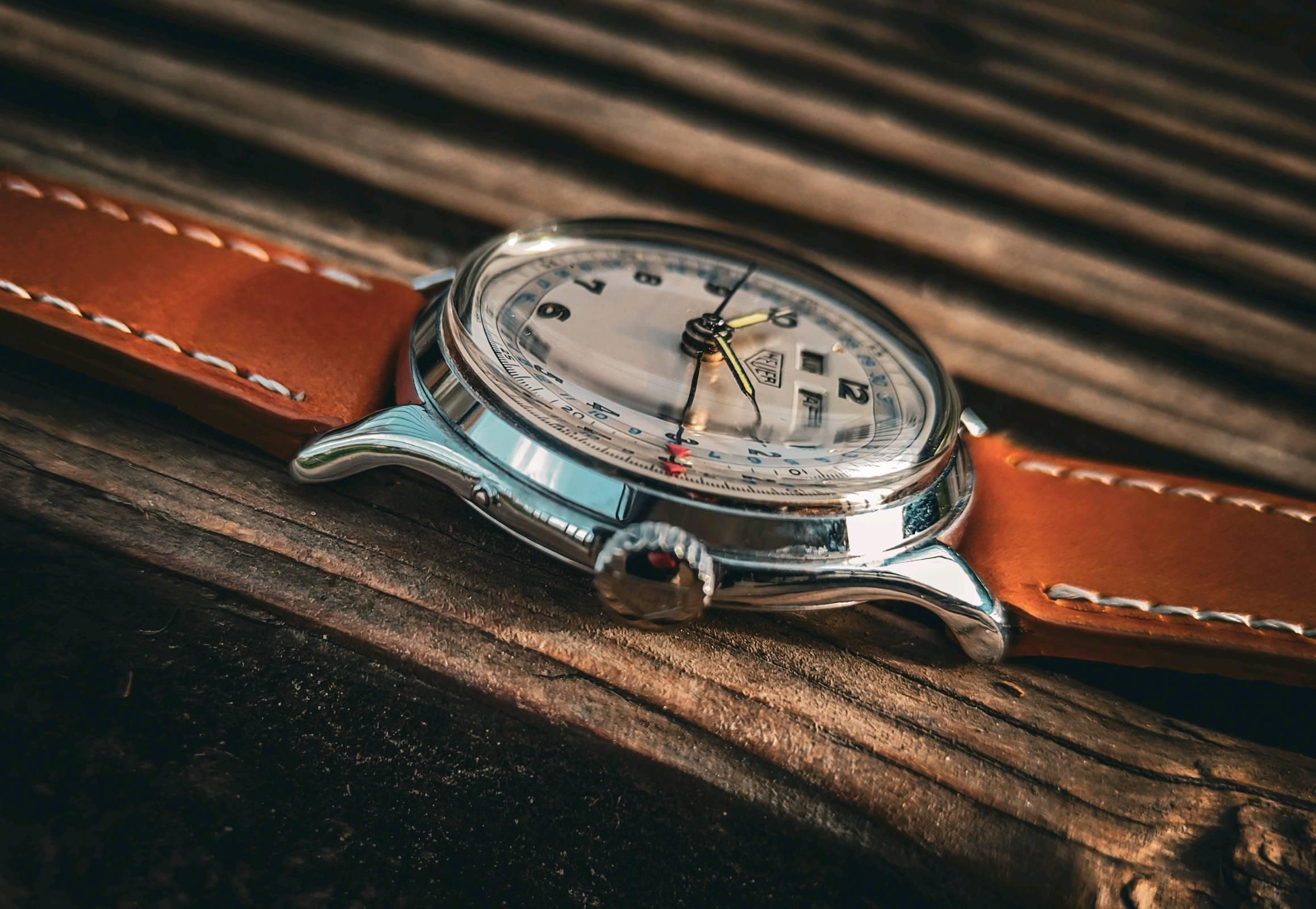 1950s Heuer Triple Date Valjoux 90 | WatchCrunch