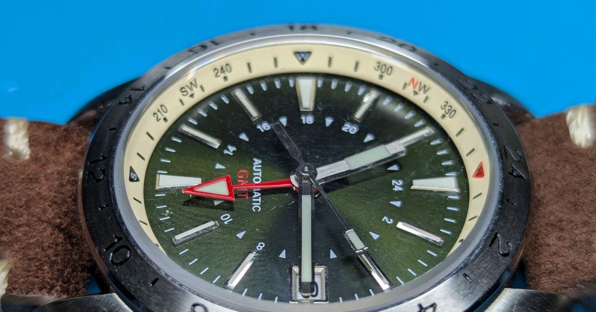 Namokis Alpine GMT | WatchCrunch