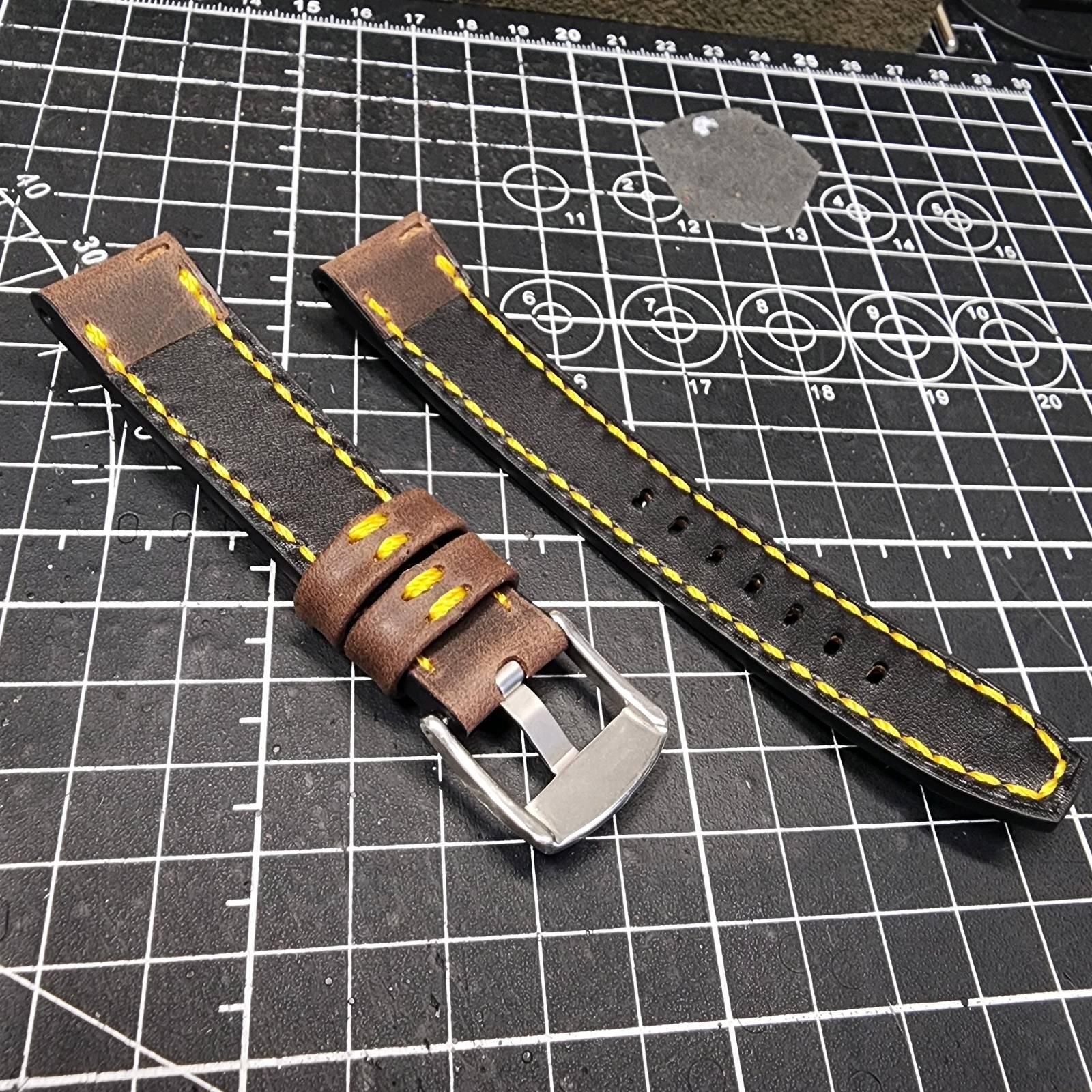 New Strap - detailed shots | WatchCrunch