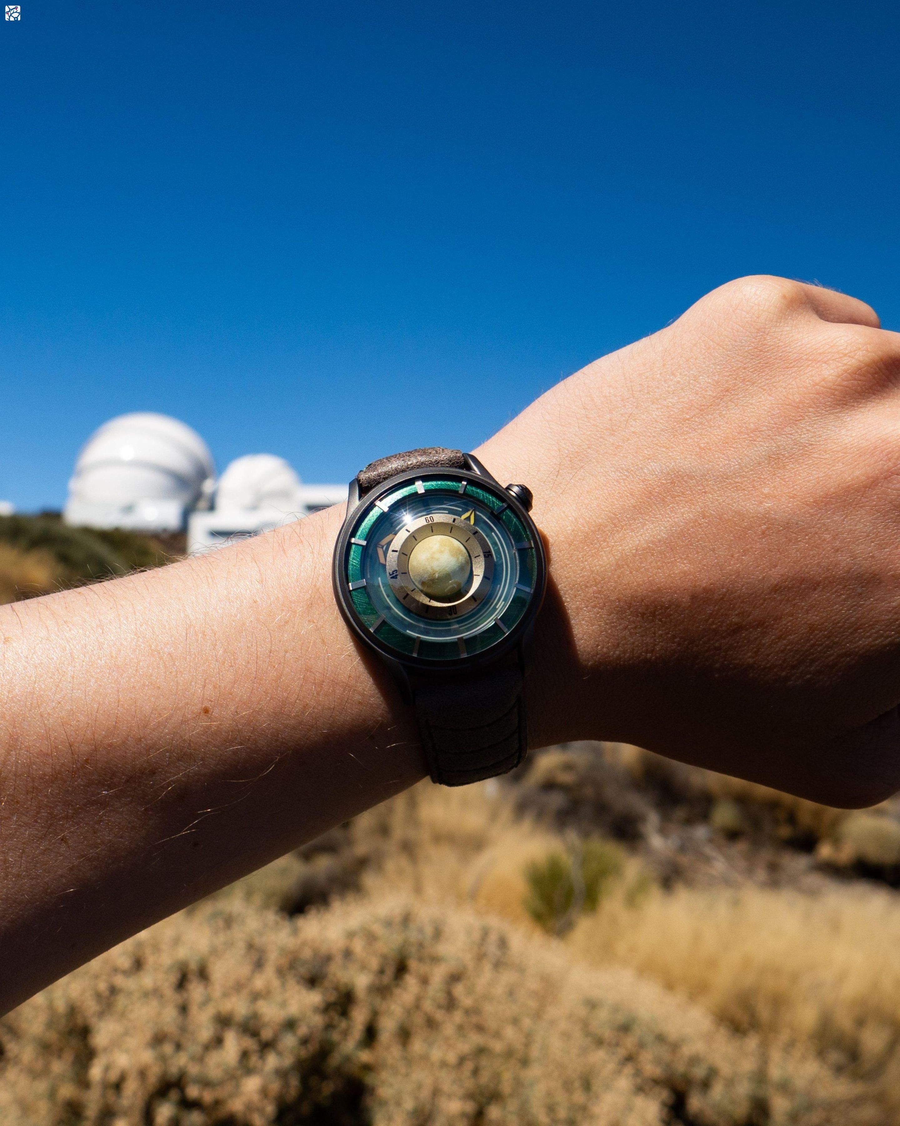 OVD Full Moon M1/F01 in front of the Teide Observatory 🌕 | WatchCrunch
